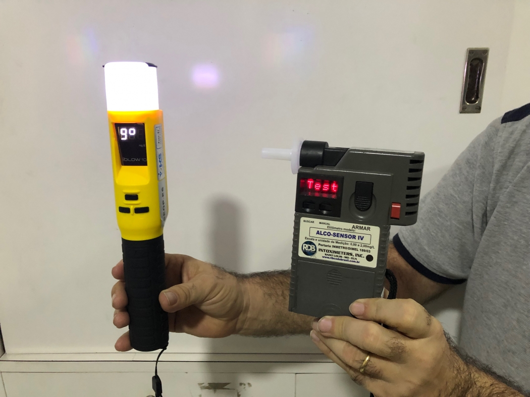Veja como funcionam os novos bafômetros usados nas blitze da PM no ES ...