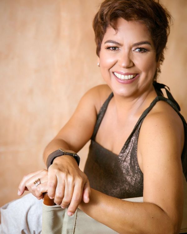 Kátia Rocha lança disco com músicas de Milton Nascimento em show ...