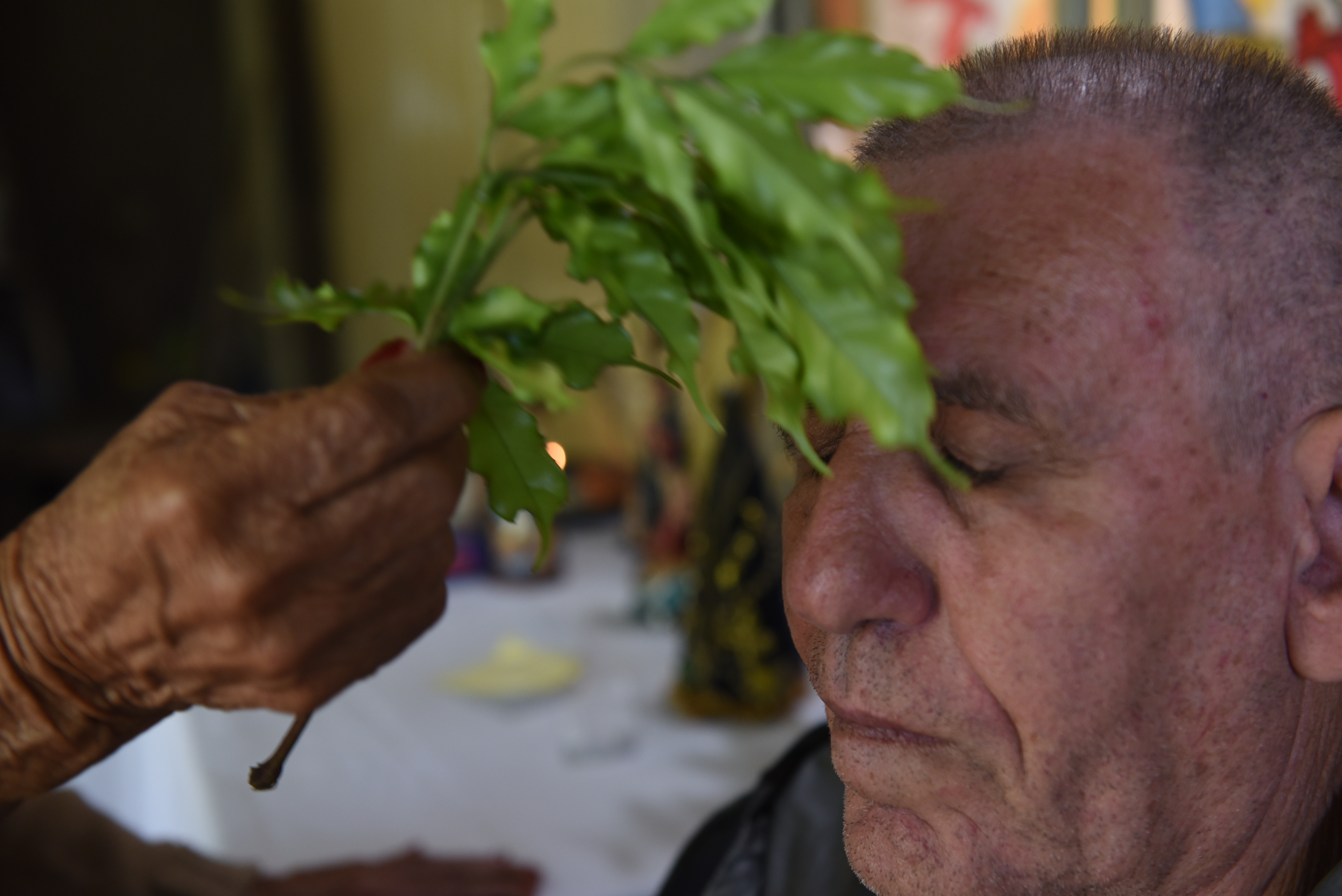 Benzedeira resiste ao tempo e mantém tradição viva na Serra | A Gazeta