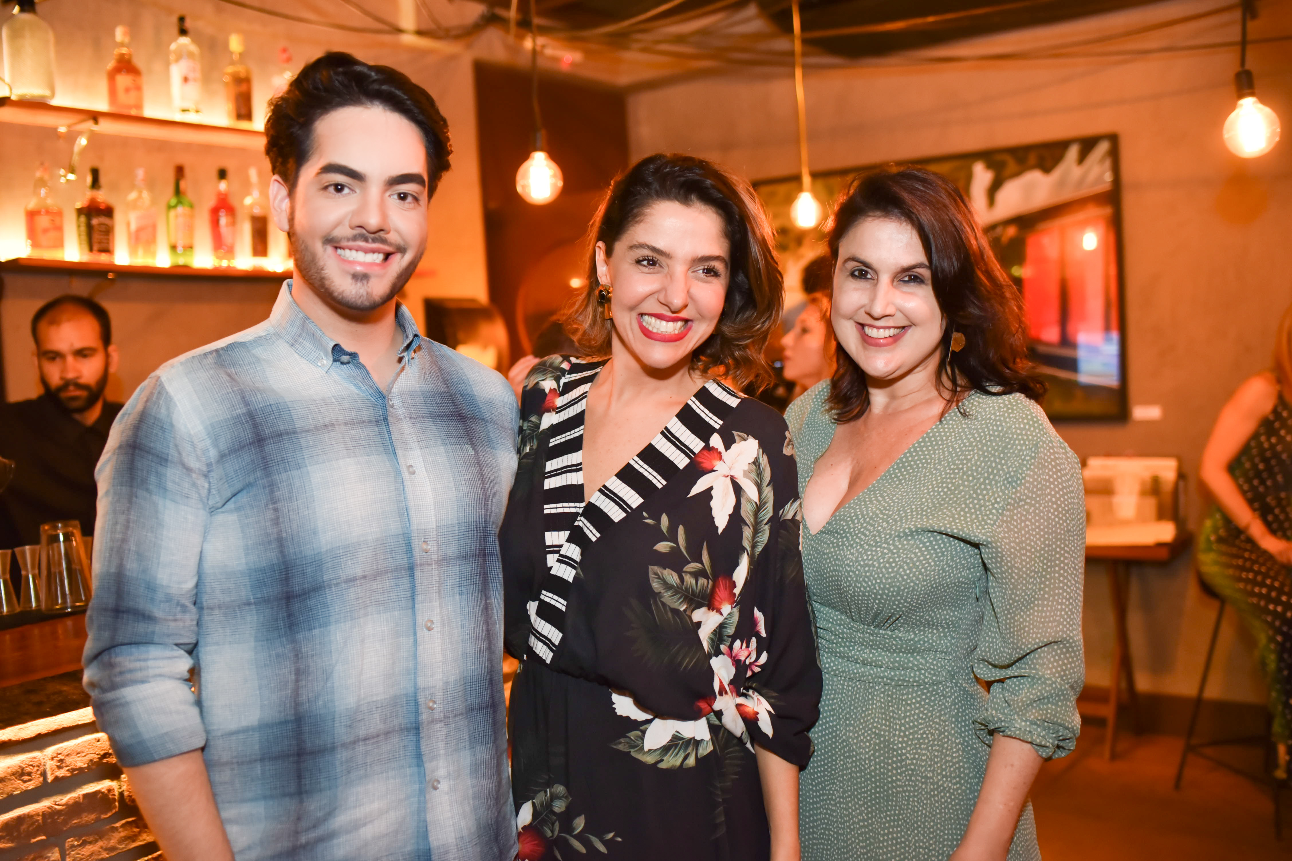 Renata Rasseli: 10 anos de fama e bastidores da alta sociedade do ES | A Gazeta