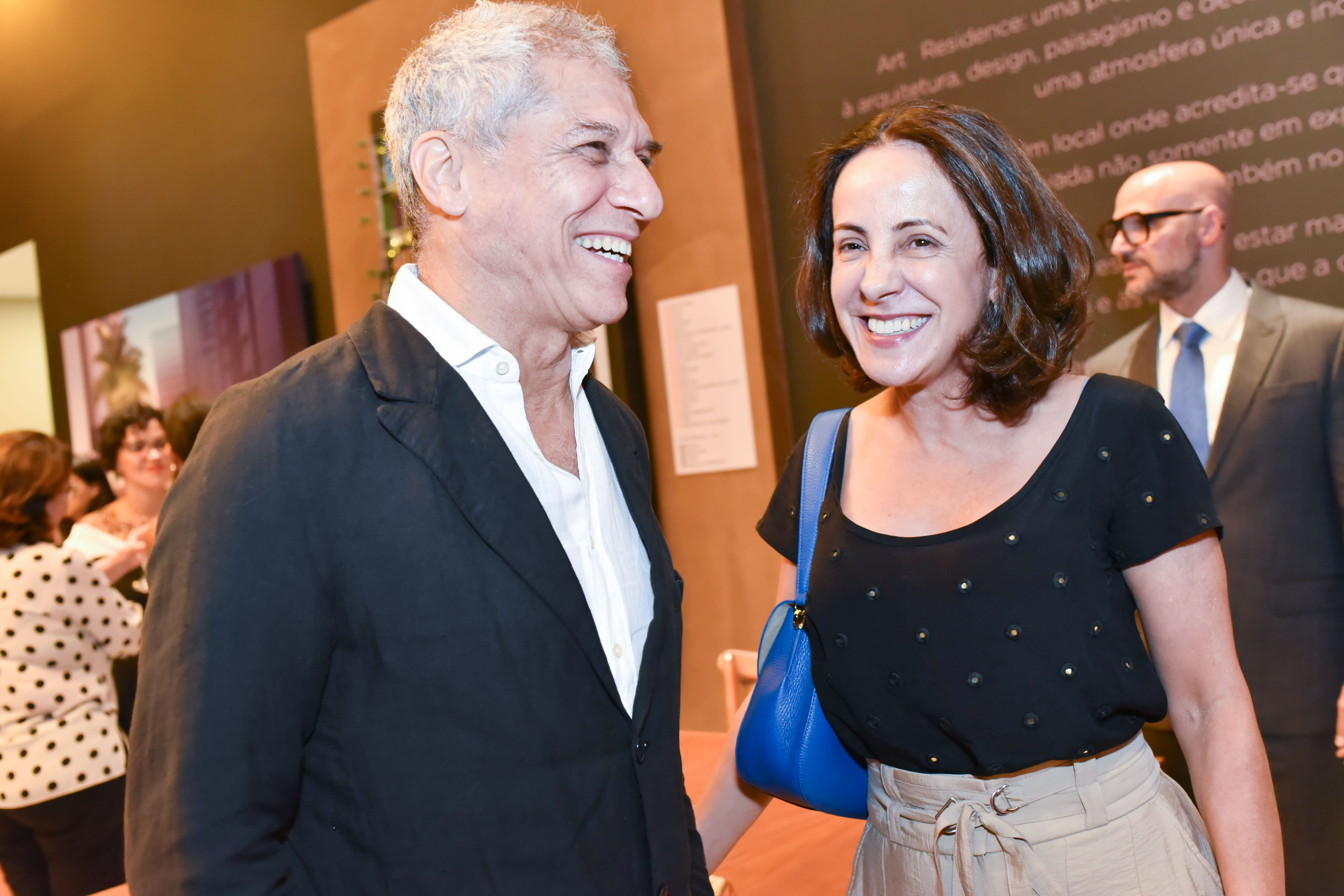 Fotos: Artista carioca José Bechara lança livro em Vitória | A Gazeta