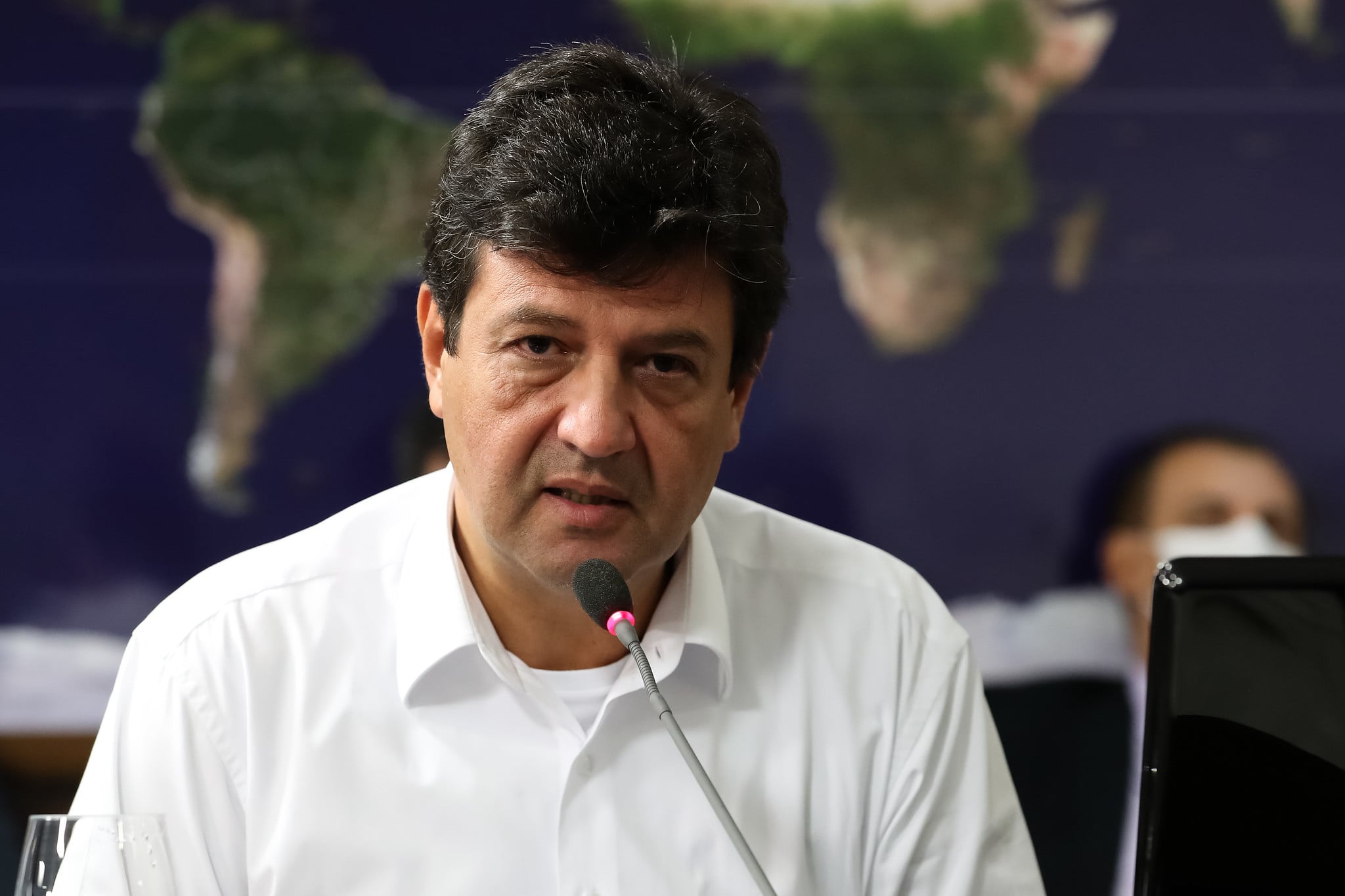 "Estamos com você, Mandetta", diz leitora após críticas de Bolsonaro ...