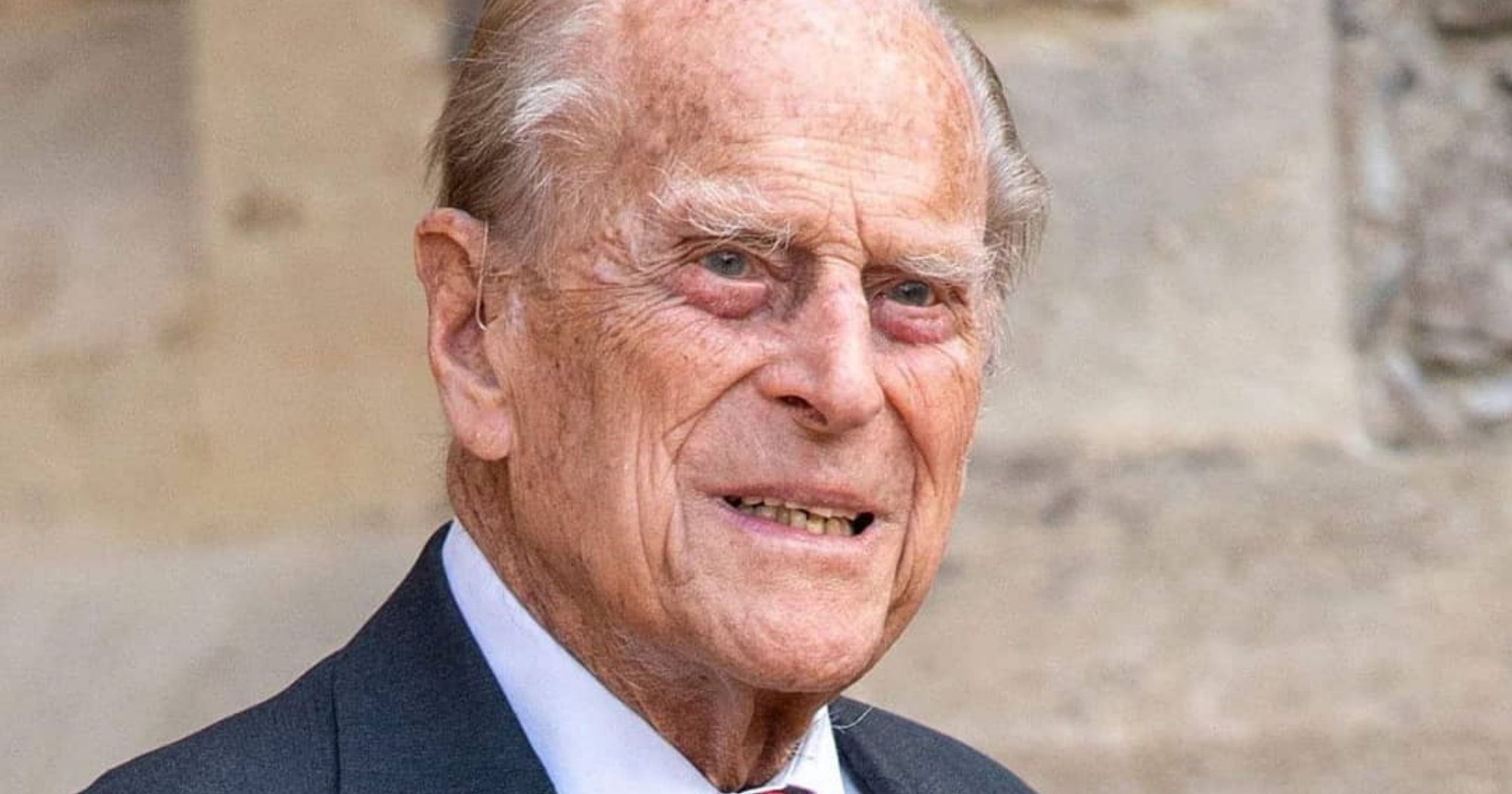 Aos 99, príncipe Philip, marido da rainha Elizabeth II, faz cirurgia ...