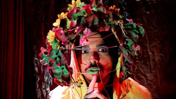 Quarta-feira (19/05) terá peça virtual "Pink Star" | A Gazeta