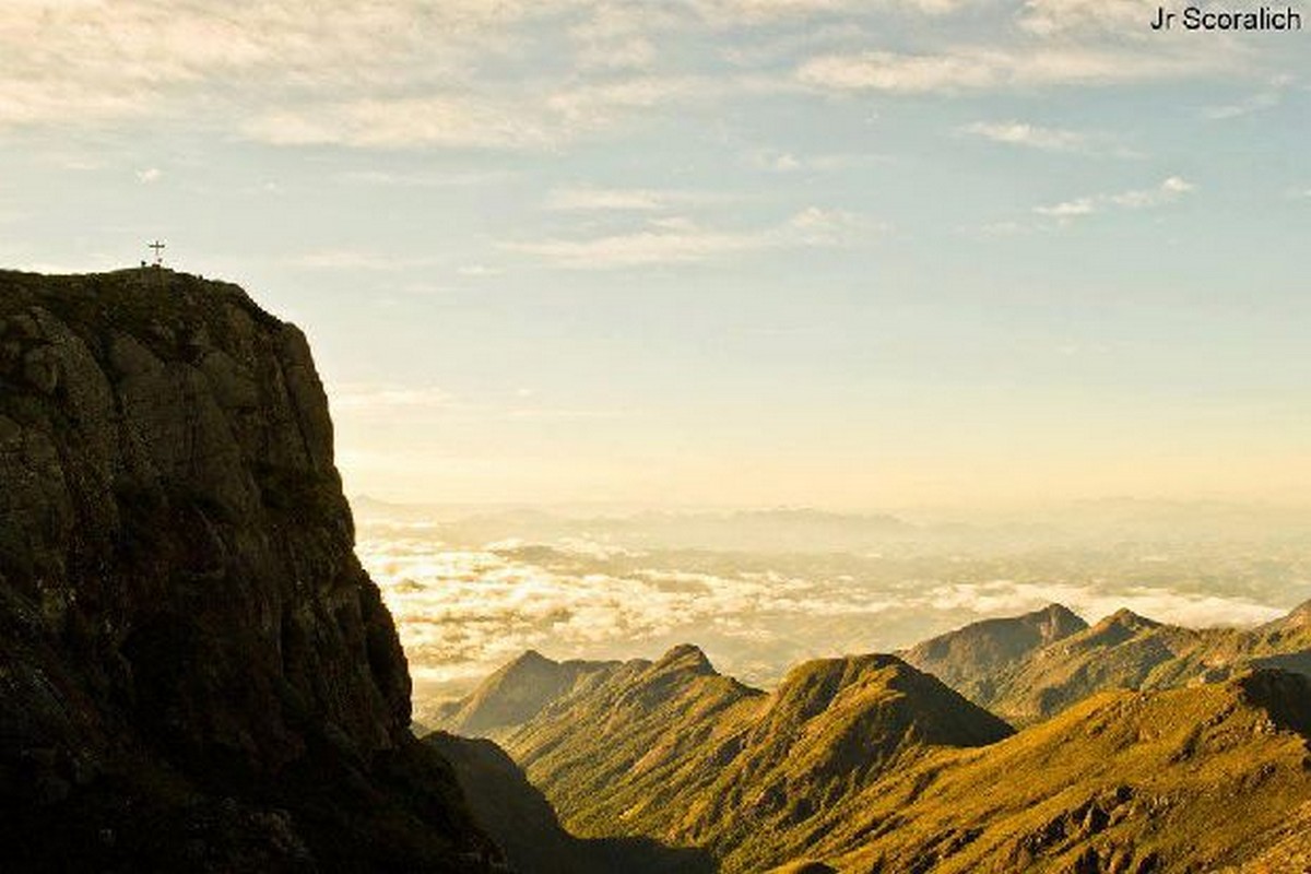 Picos, vales e cachoeiras: as belezas do Parque Nacional do Caparaó | A ...