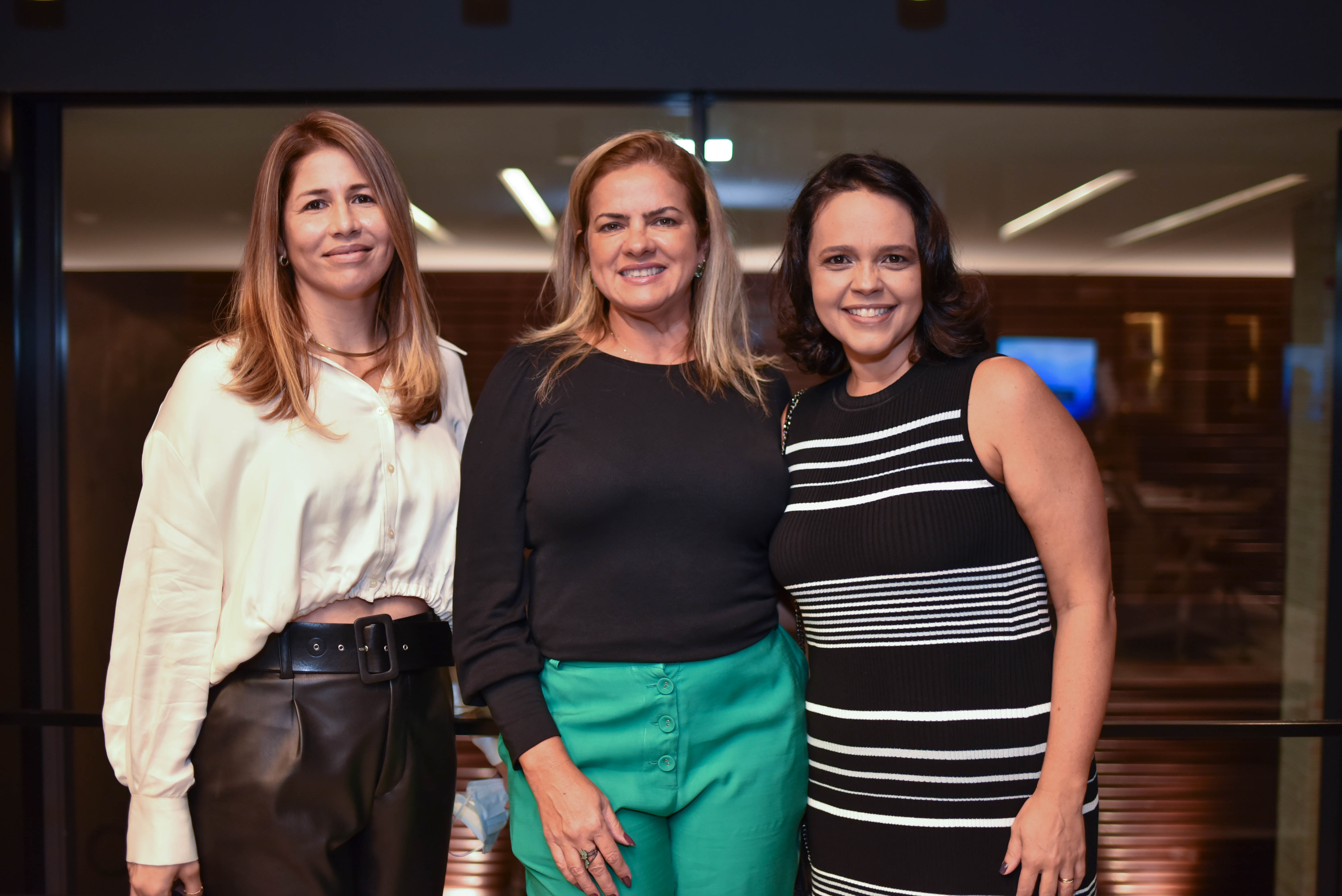 FOTOS: Roberta Drummond inaugura novo showroom em Vitória | A Gazeta