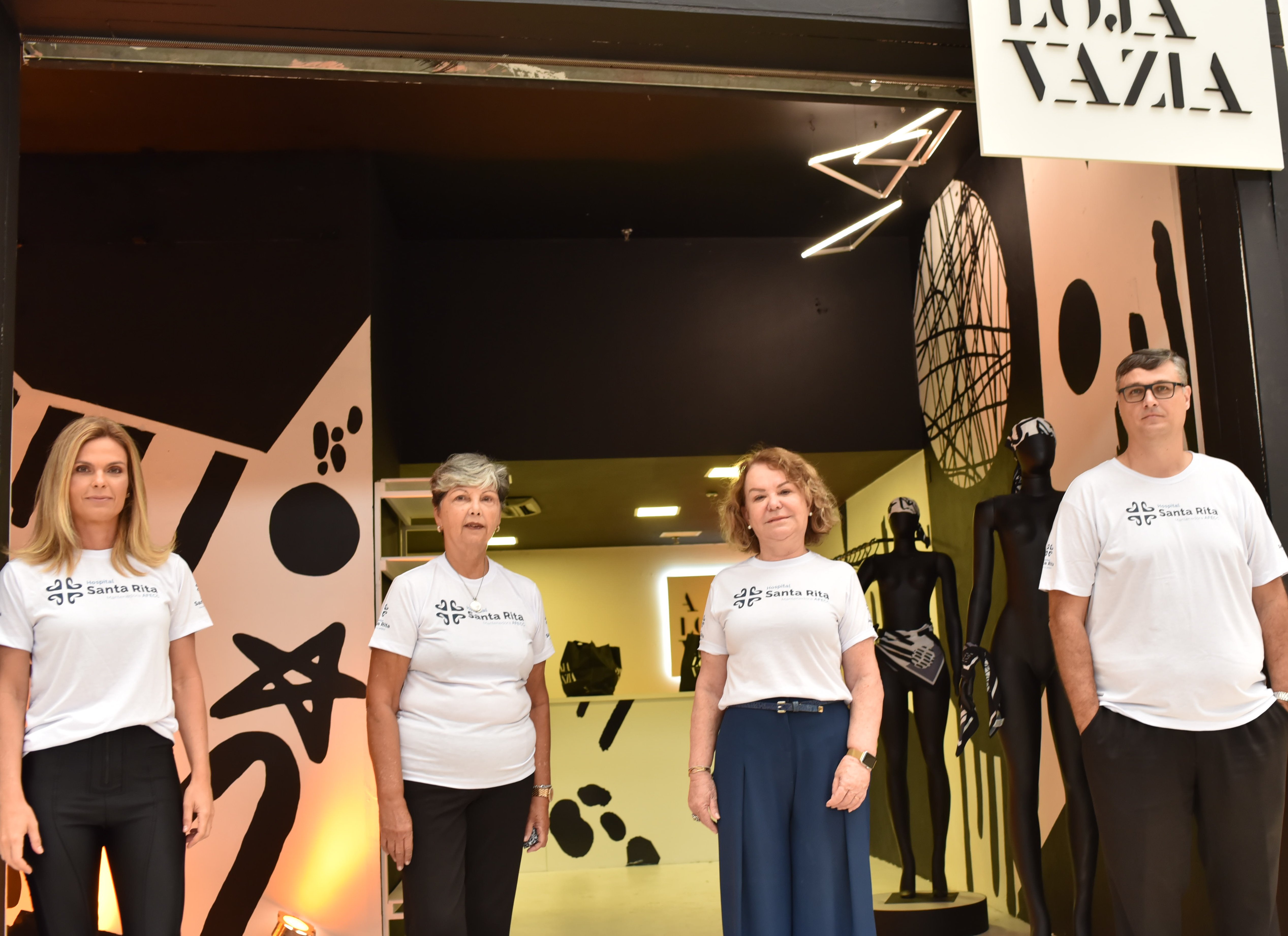 FOTOS: Veja quem prestigiou a abertura da "Loja Vazia" 2021 em Vitória ...
