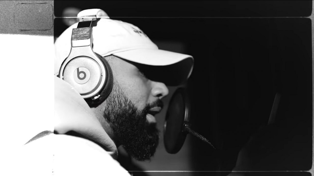 Gabigol estreia como rapper e lança música com Papatinho e Choji; veja ...