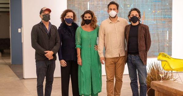FOTOS E VÍDEO: veja como foi o vernissage de José Bechara em Vitória ...