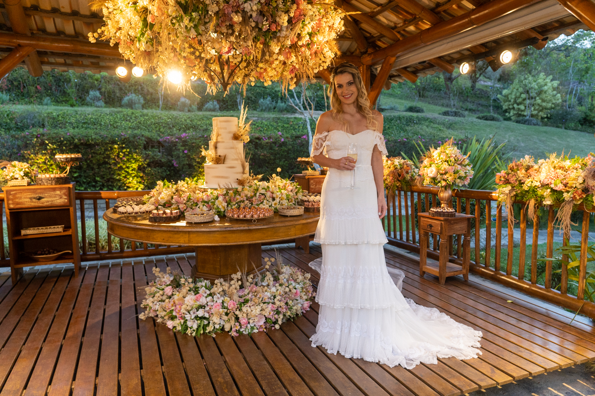 FOTOS: Alê Marques e Flávio Mattedi dizem sim-sim em Venda Nova | A Gazeta