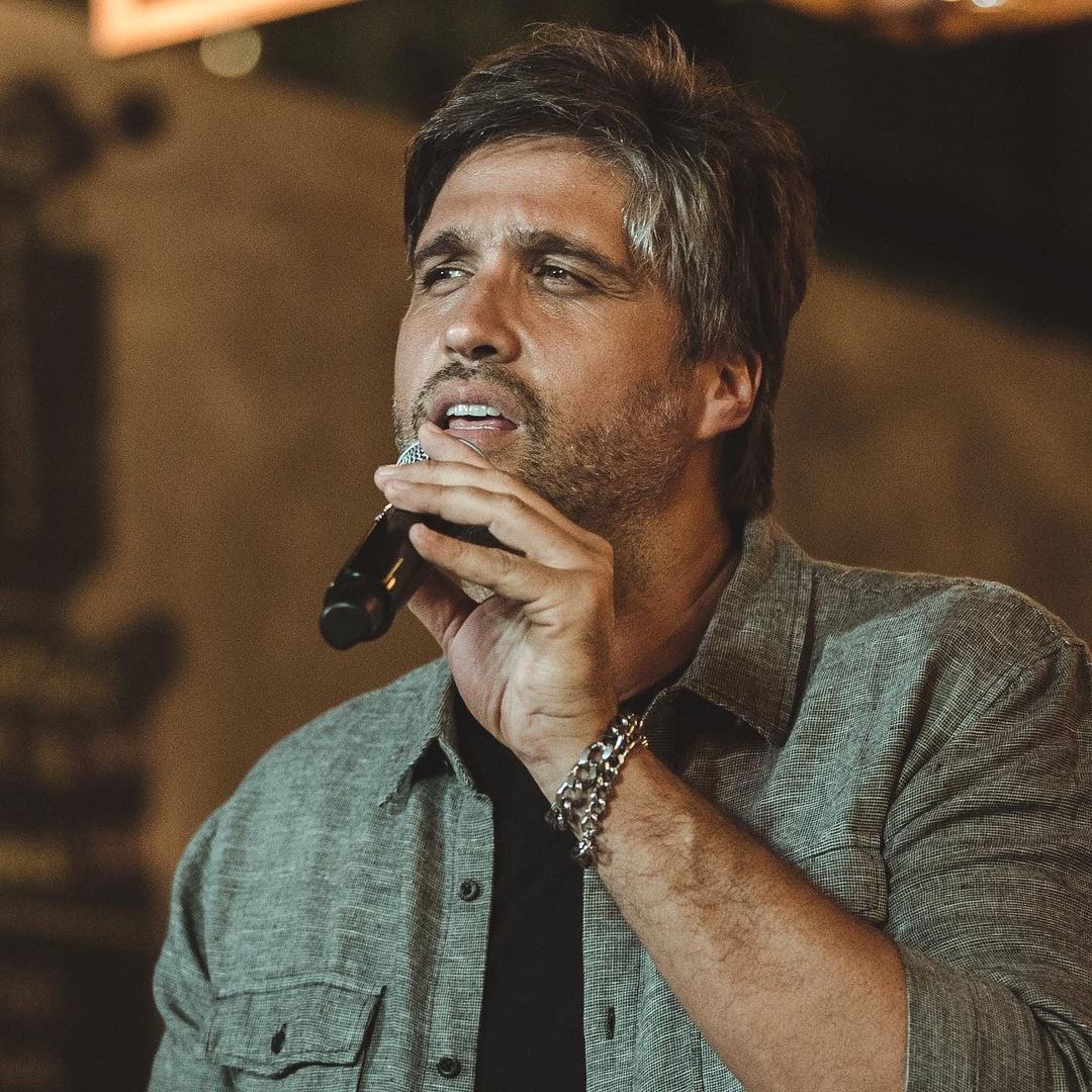 A Gazeta | Léo Chaves grava 1° DVD solo e diz que escolheu 'estar feliz'