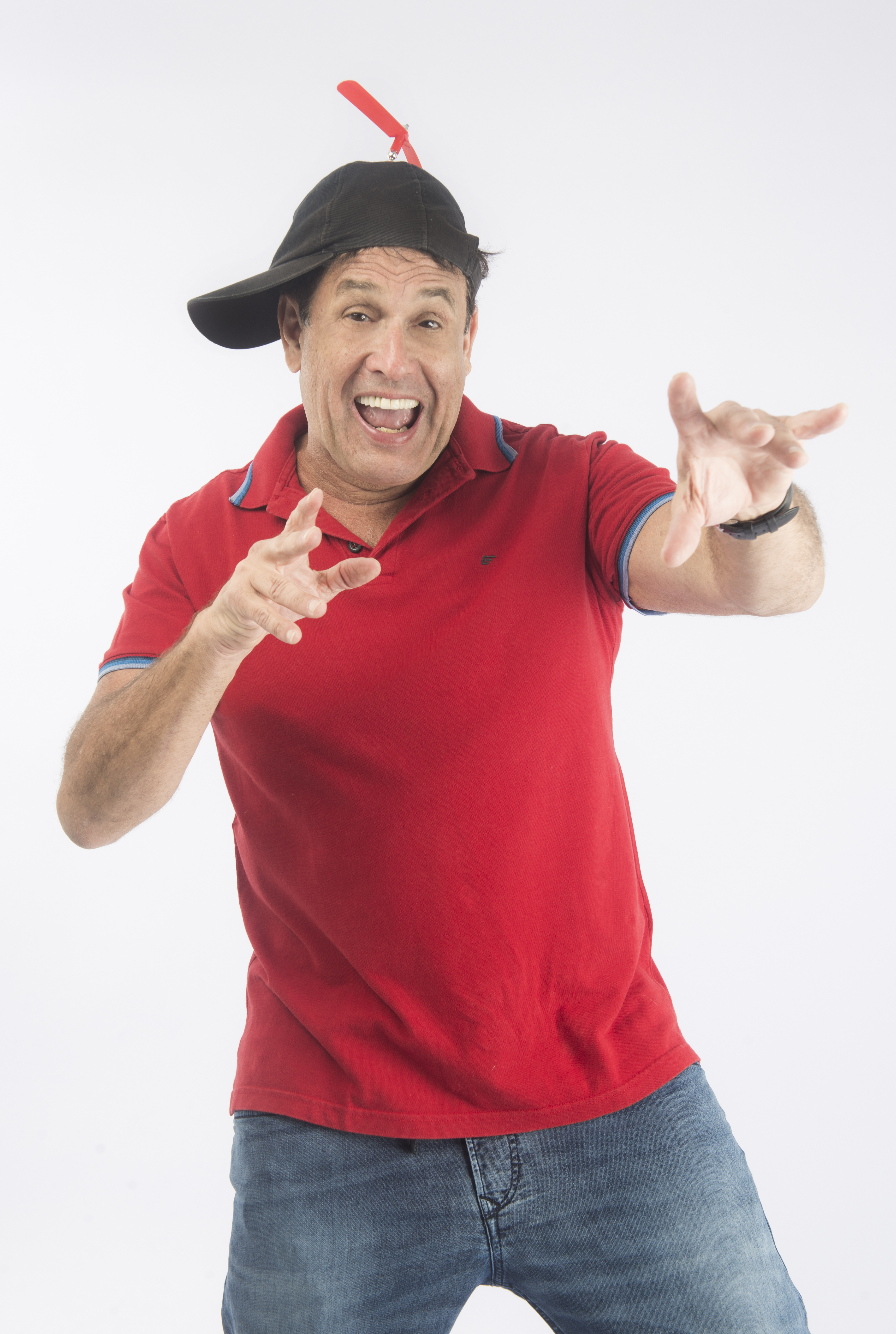 Sérgio Mallandro passa por cirurgia: 'Daqui a pouquinho estou dando ...