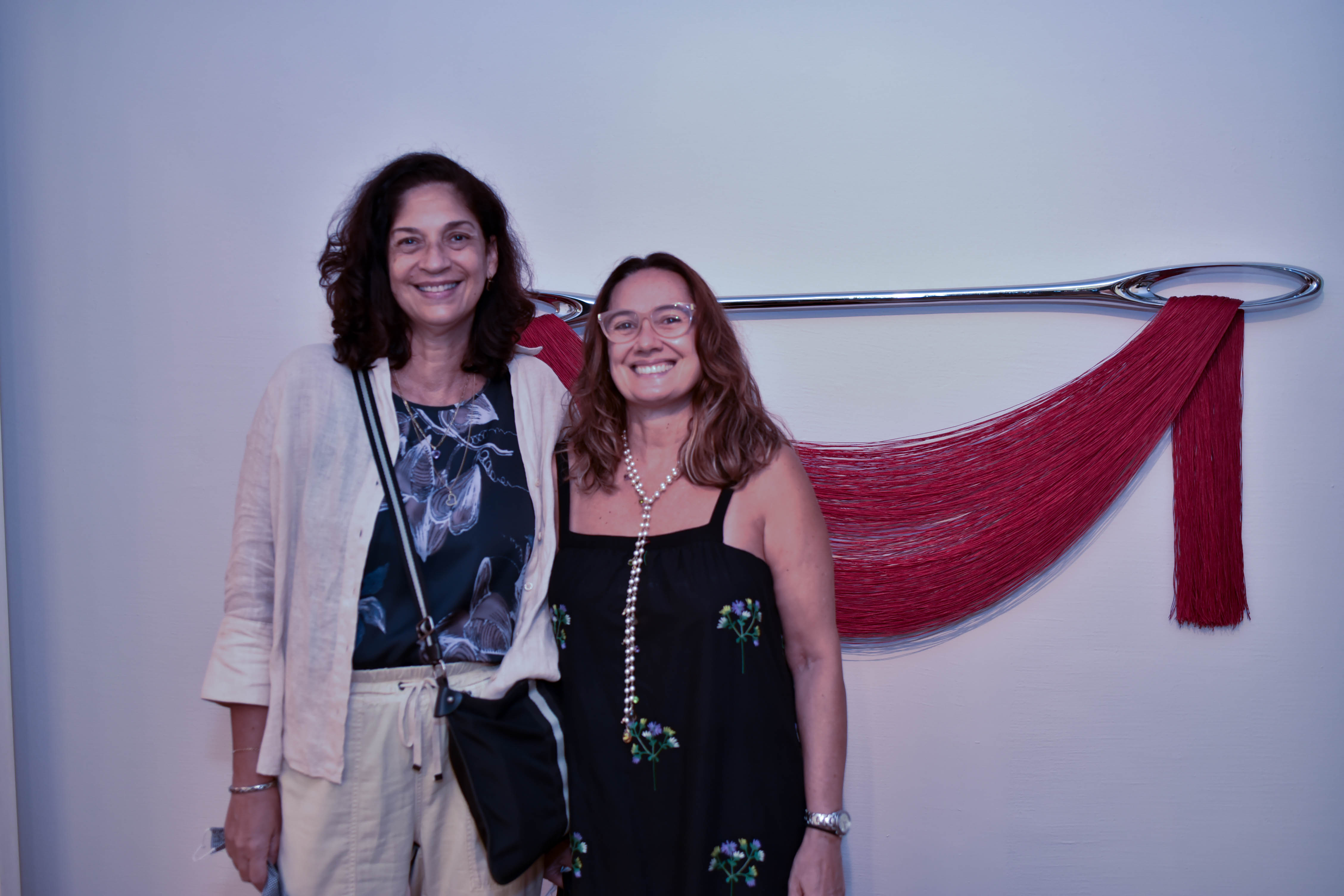 Adrianna Eu apresenta "Lugar Nenhum" em Vitória; veja fotos | A Gazeta