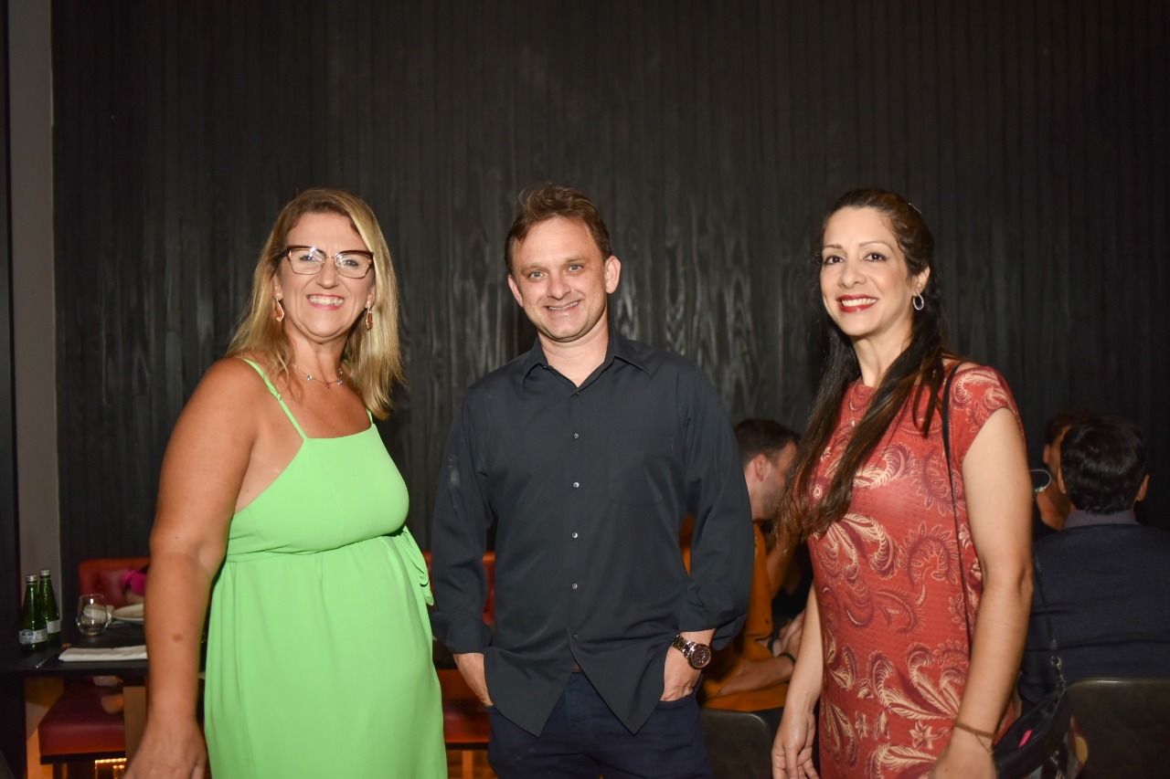 Valdecir Torezani comemora 69 anos em 8 festas no ES | A Gazeta