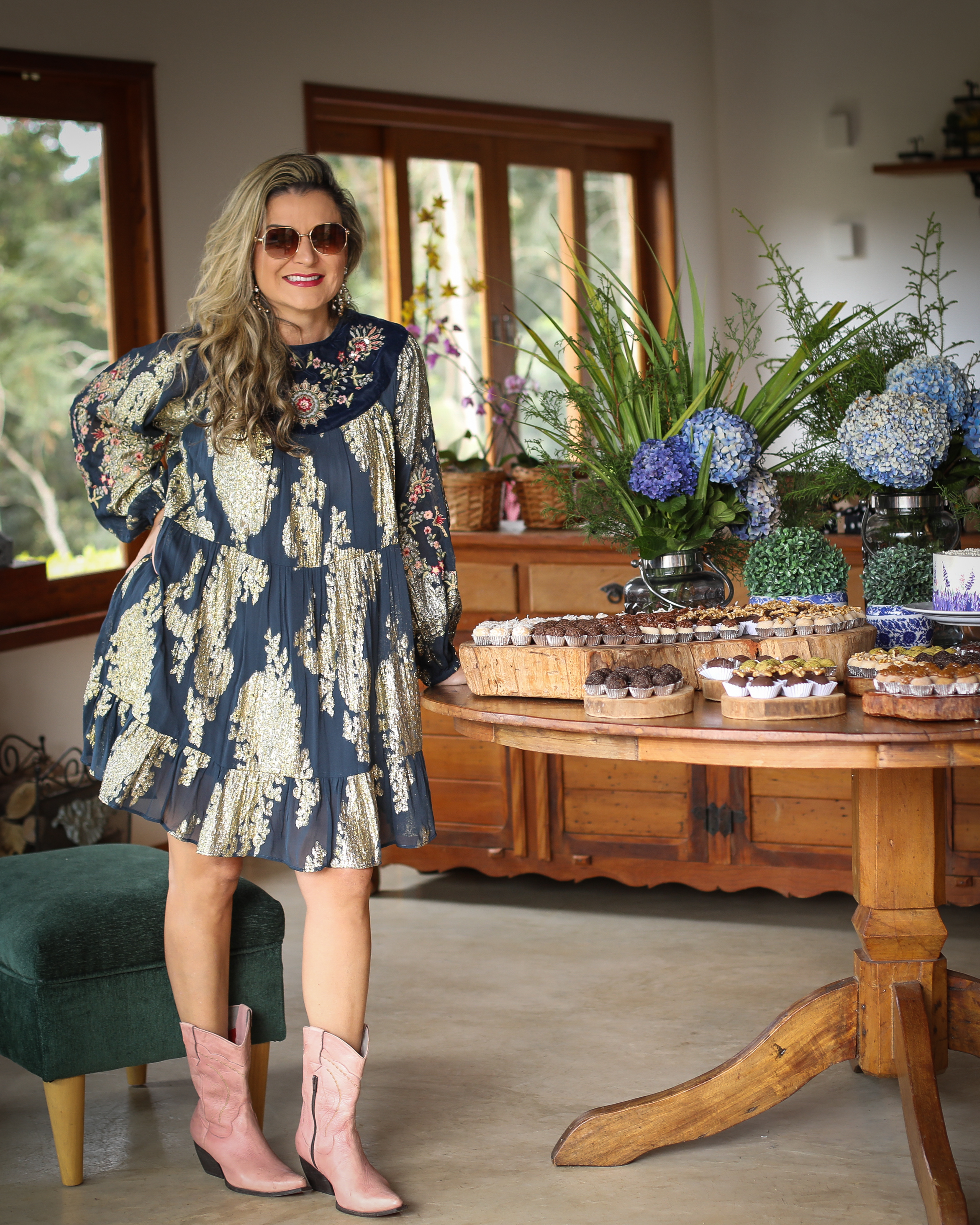 HZ | Karin Tonini comemora 45 anos com festa em Pedra Azul; veja fotos ...