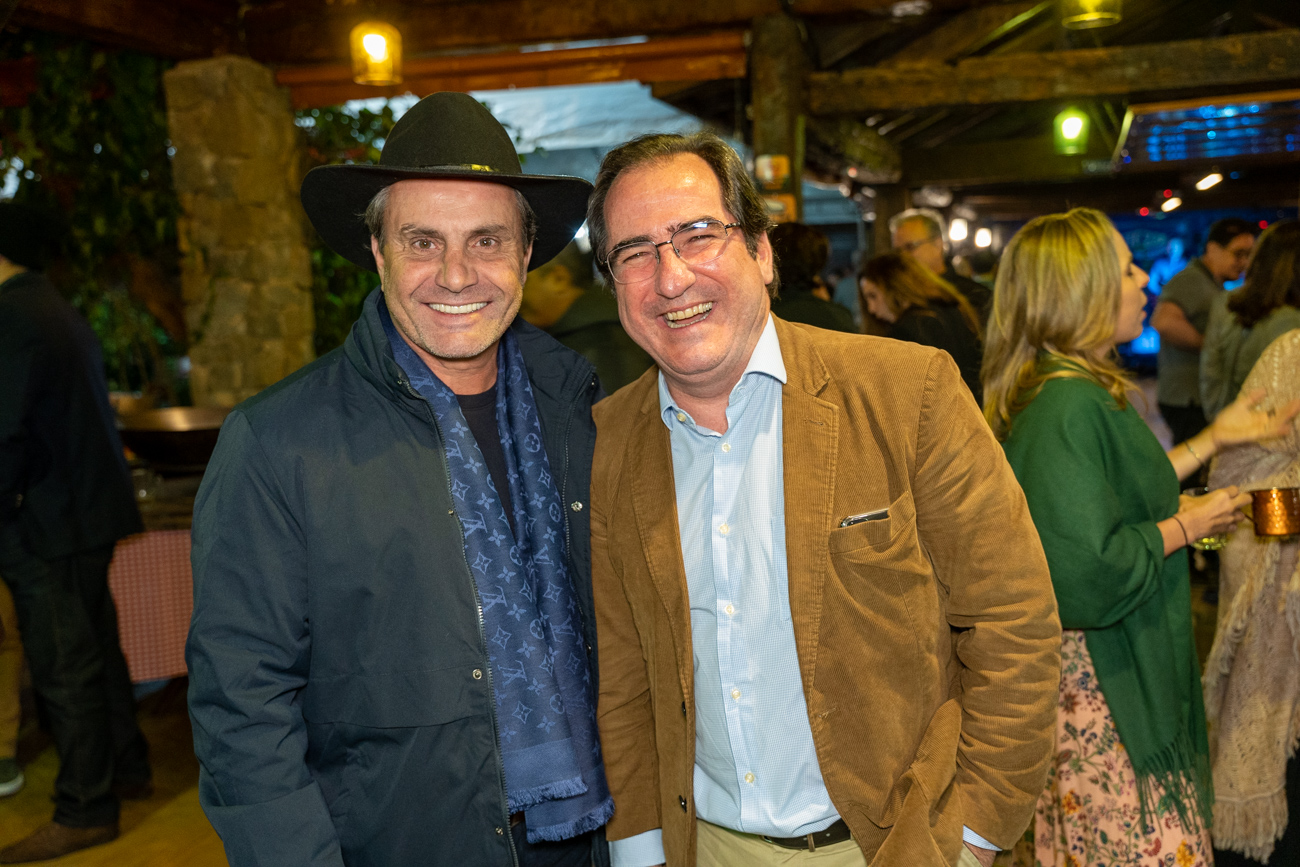 Haroldo Santos Filho comemora 55 anos com festa em Pedra Azul | HZ | A Gazeta