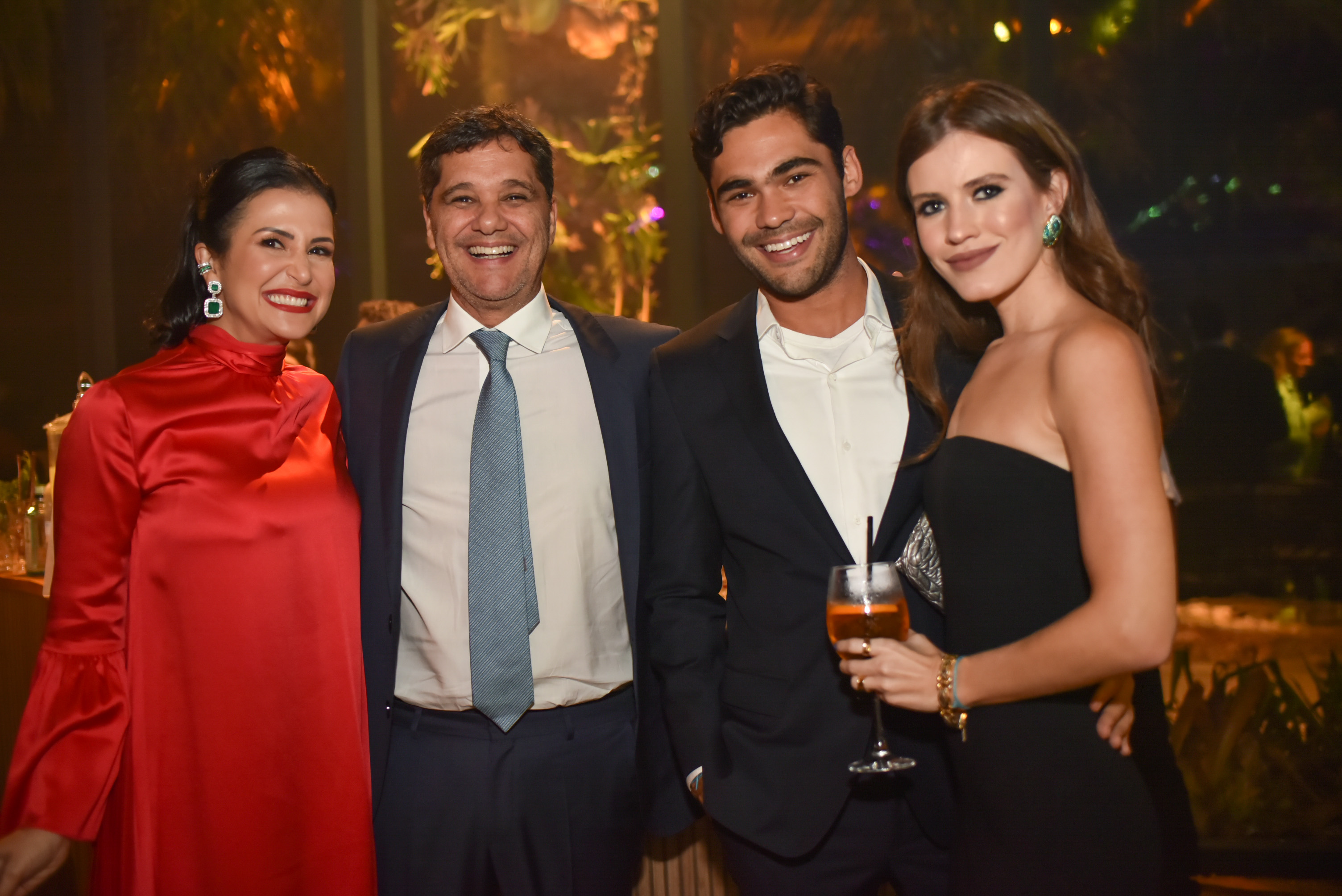 Bianca Tristão e Nicholas Garcev dizem sim-sim na Aldeia; veja fotos ...