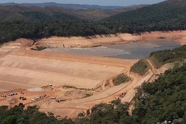 Barragem em Minas Gerais entra em alerta preventivo por rachadura | A ...