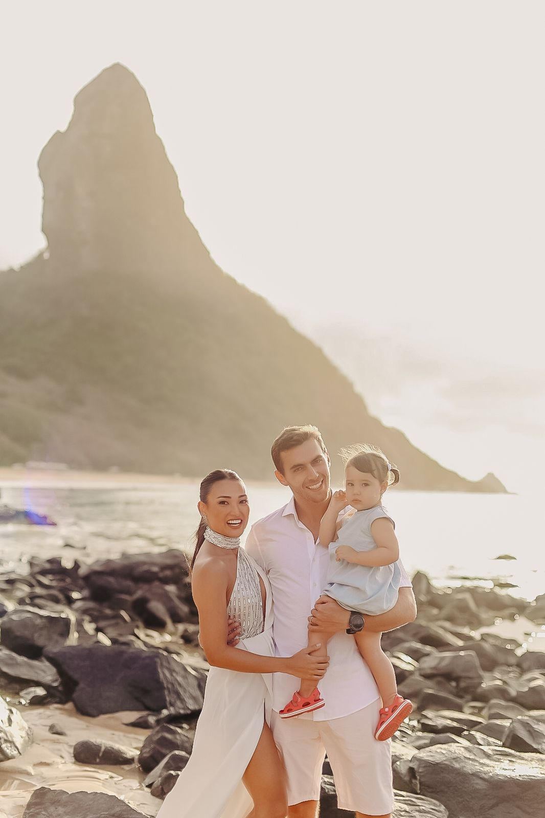 Angelo Dalla e Juliana Kwak dizem sim-sim em Fernando de Noronha | HZ ...