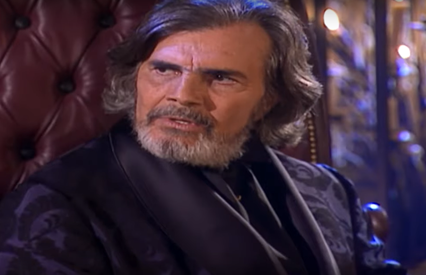 HZ | 'O Beijo do Vampiro' é boa oportunidade para rever Tarcísio Meira ...