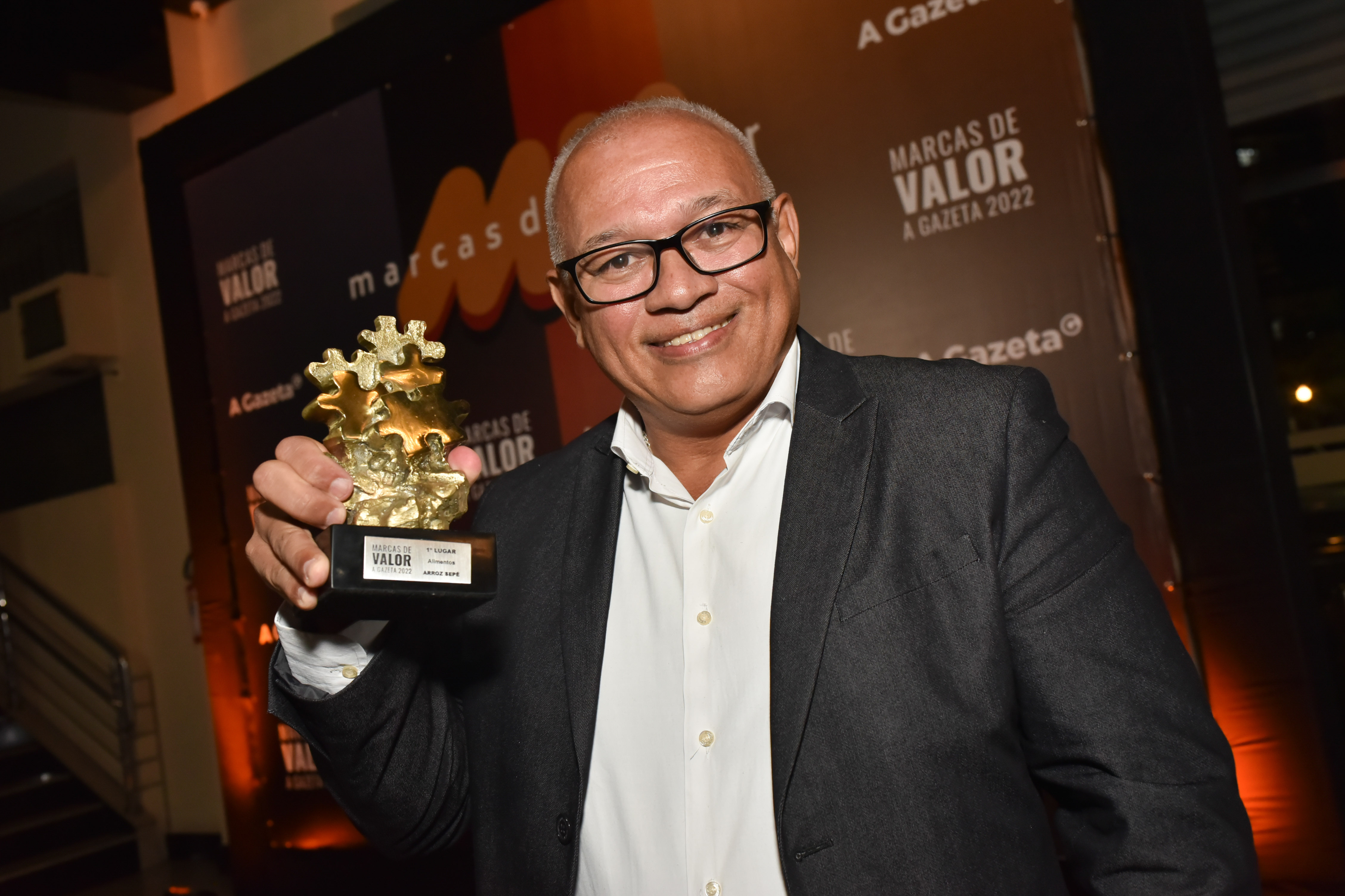 HZ | Veja quem prestigiou a festa do Marcas de Valor 2022 de A Gazeta ...