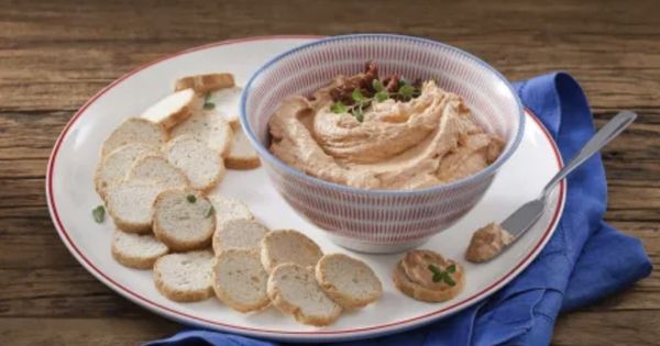 Confira 3 receitas de patê para acompanhar entradas e petiscos | HZ