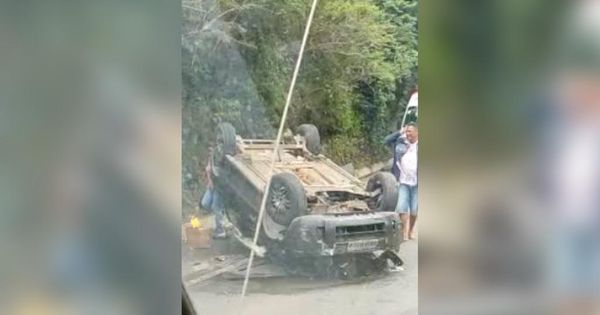 Capotamento deixa um morto e 4 feridos na BR 262, em Domingos Martins | A Gazeta