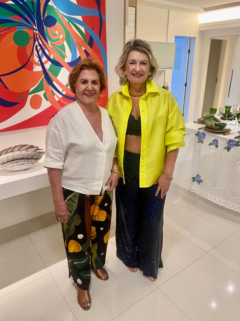 HZ | Gracinha Nader reúne amigas para jantar em Guarapari; veja fotos ...