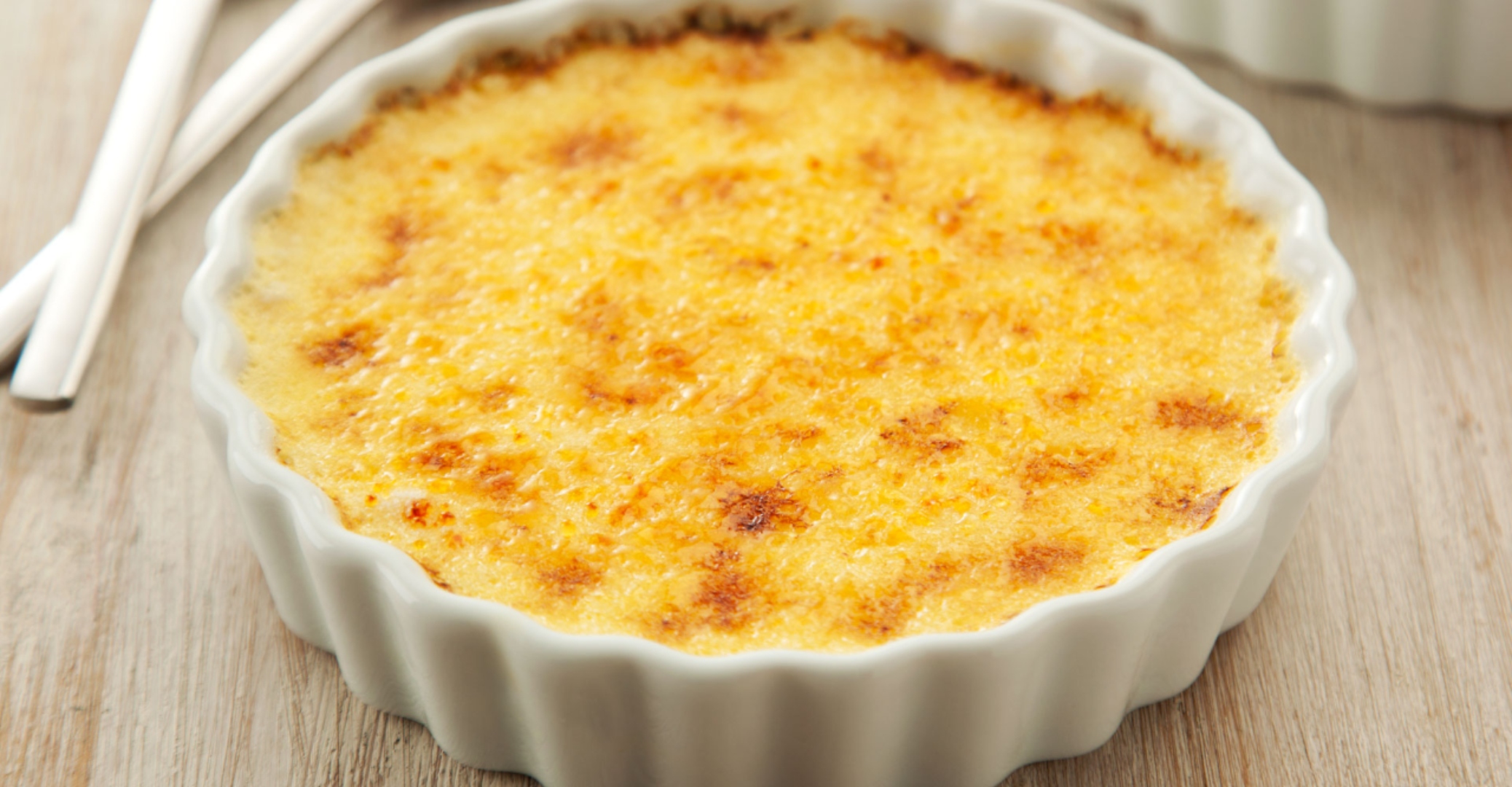 Crème brûlée: como fazer o doce famoso pela casquinha de açúcar | HZ