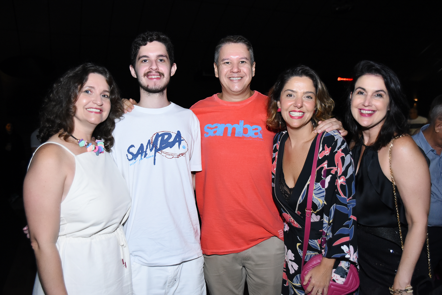 HZ | Paulinho da Viola celebra 80 anos em show em Vitória; fotos e vídeo | A Gazeta