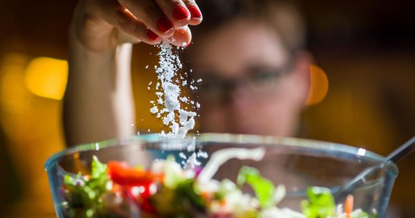 Estudo associa o excesso de sal para o aumento dos níveis de estresse | HZ