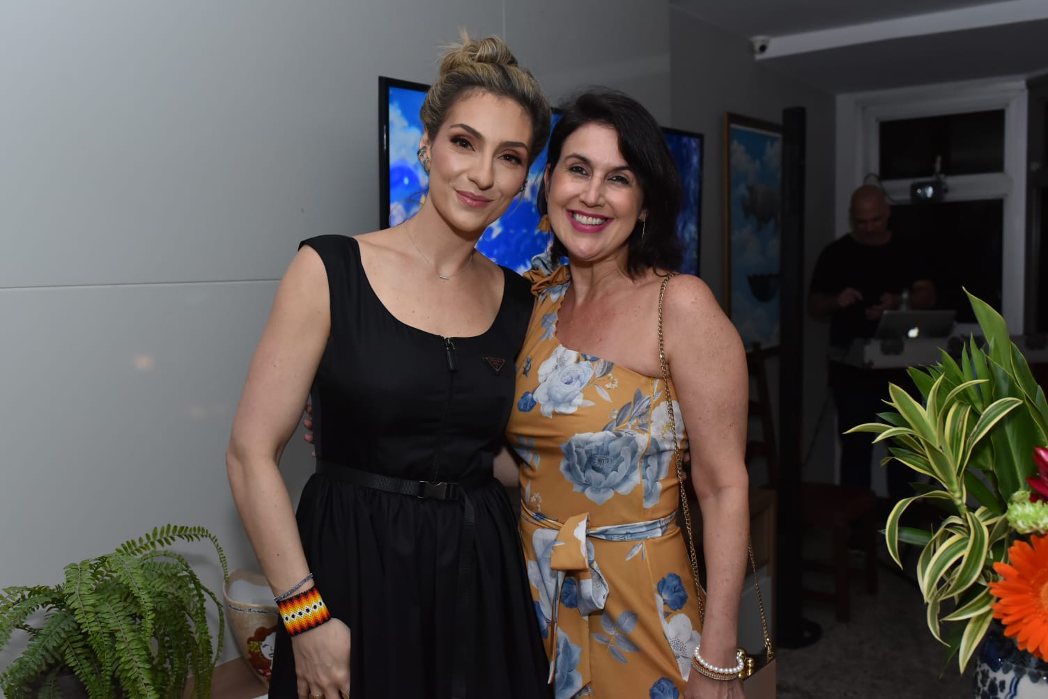 Simone Rizk celebra aniversário com jantar em Vitória; veja fotos | HZ ...
