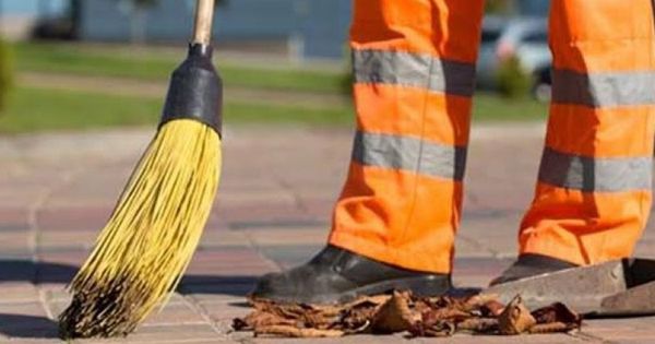 Cidade do ES se mobiliza para eleger o “Gari do Ano” | A Gazeta