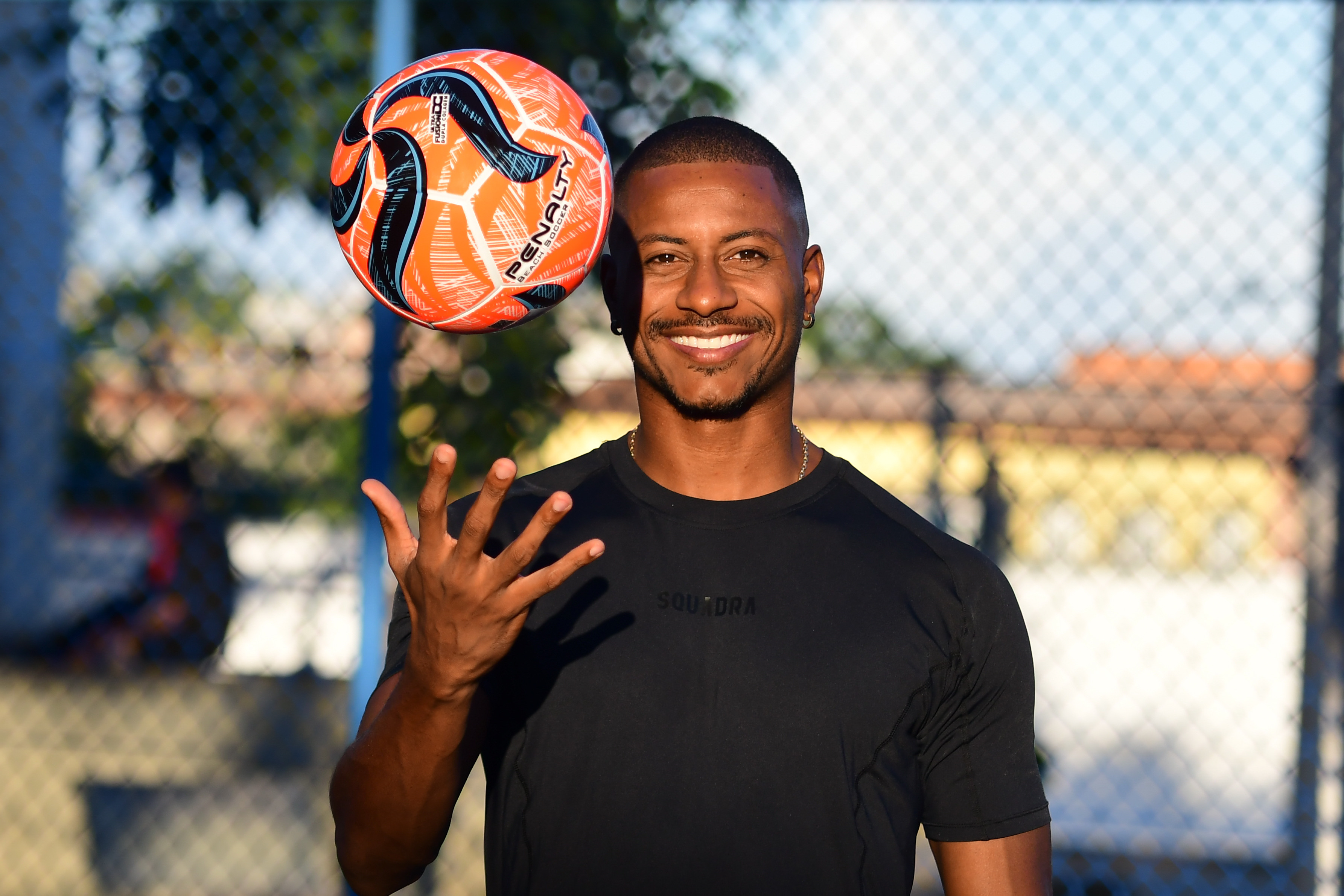 A Gazeta | Atleta de futevôlei de Vila Velha valoriza o esporte ...