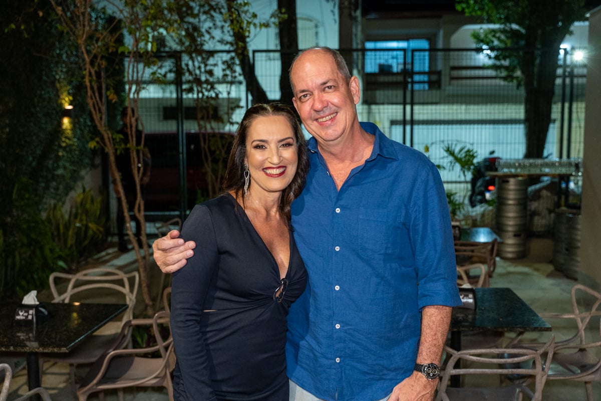 HZ | Alexandre Rezende celebra 55 anos com festa em Vitória | A Gazeta