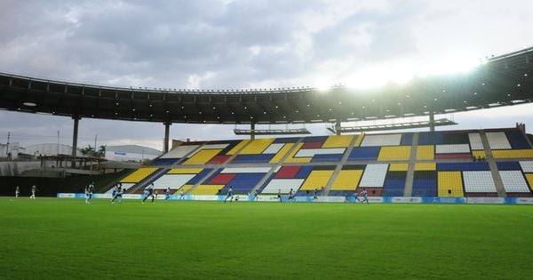 Kleber Andrade 40 anos! Veja momentos marcantes na história do estádio ...