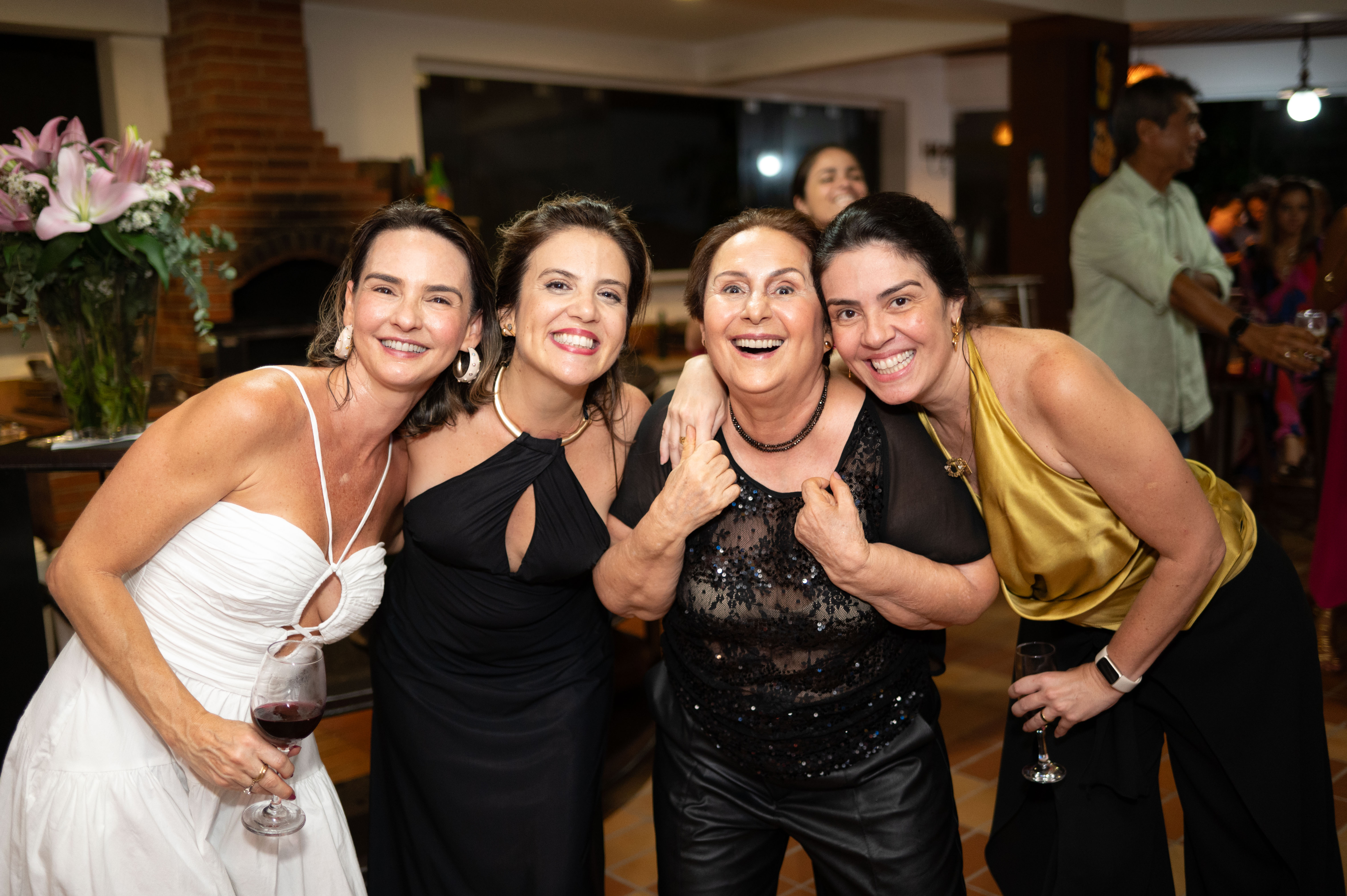 Judith Ottoni celebra aniversário com a família em Vitória; fotos e ...