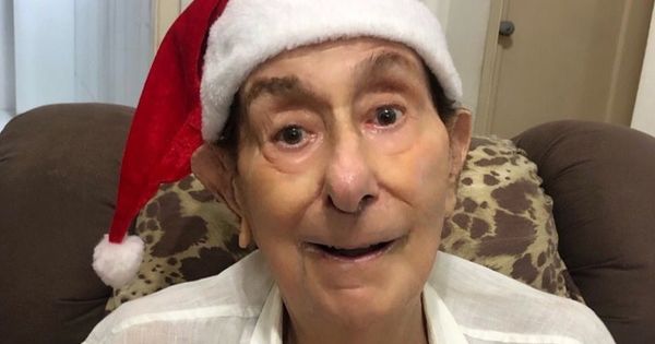 Morre aos 95 anos o ator José Santa Cruz, dublador de Dino da Silva ...
