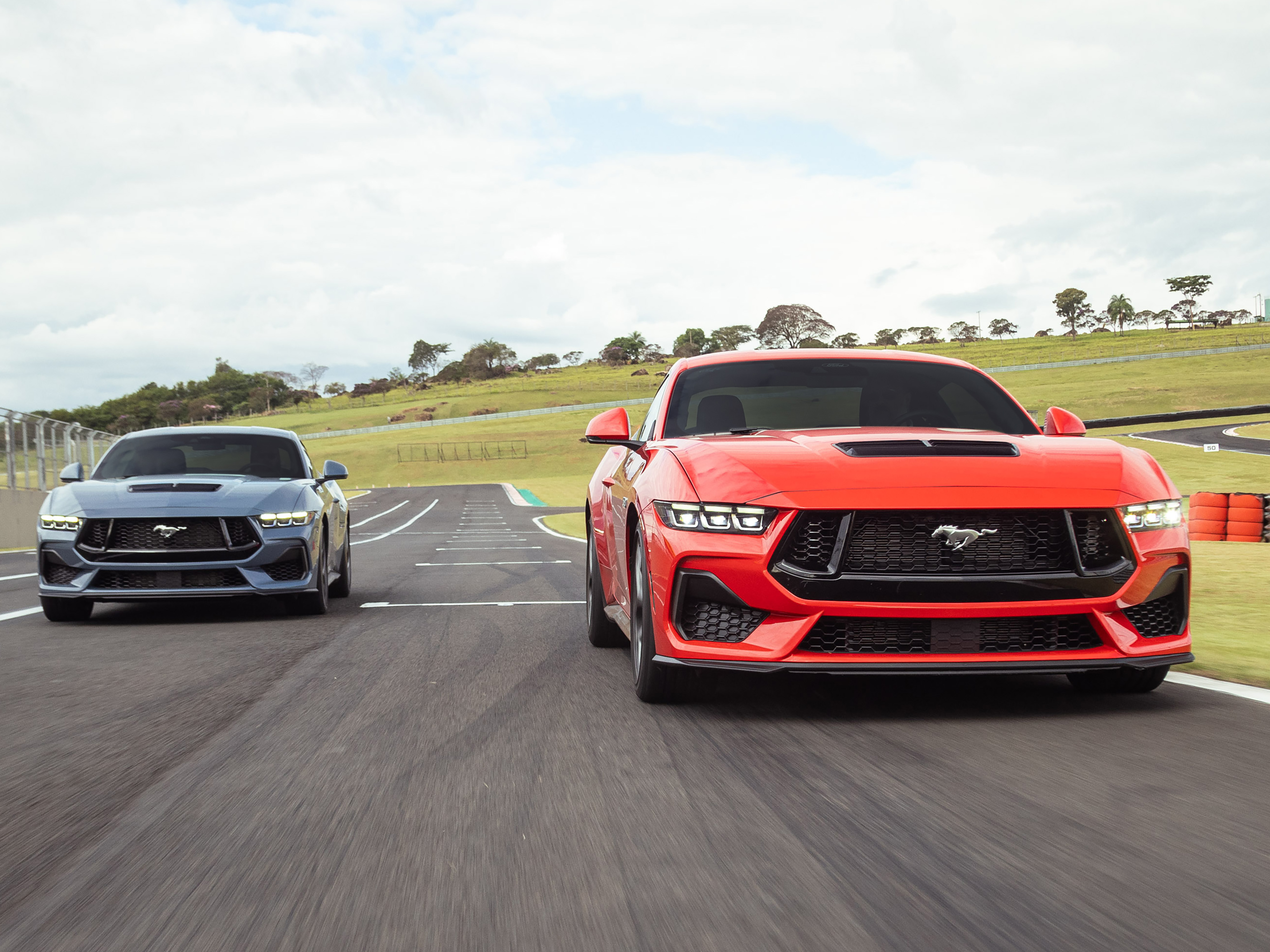 A Gazeta | Ford Mustang GT Performance mostra tudo que o superesportivo ...