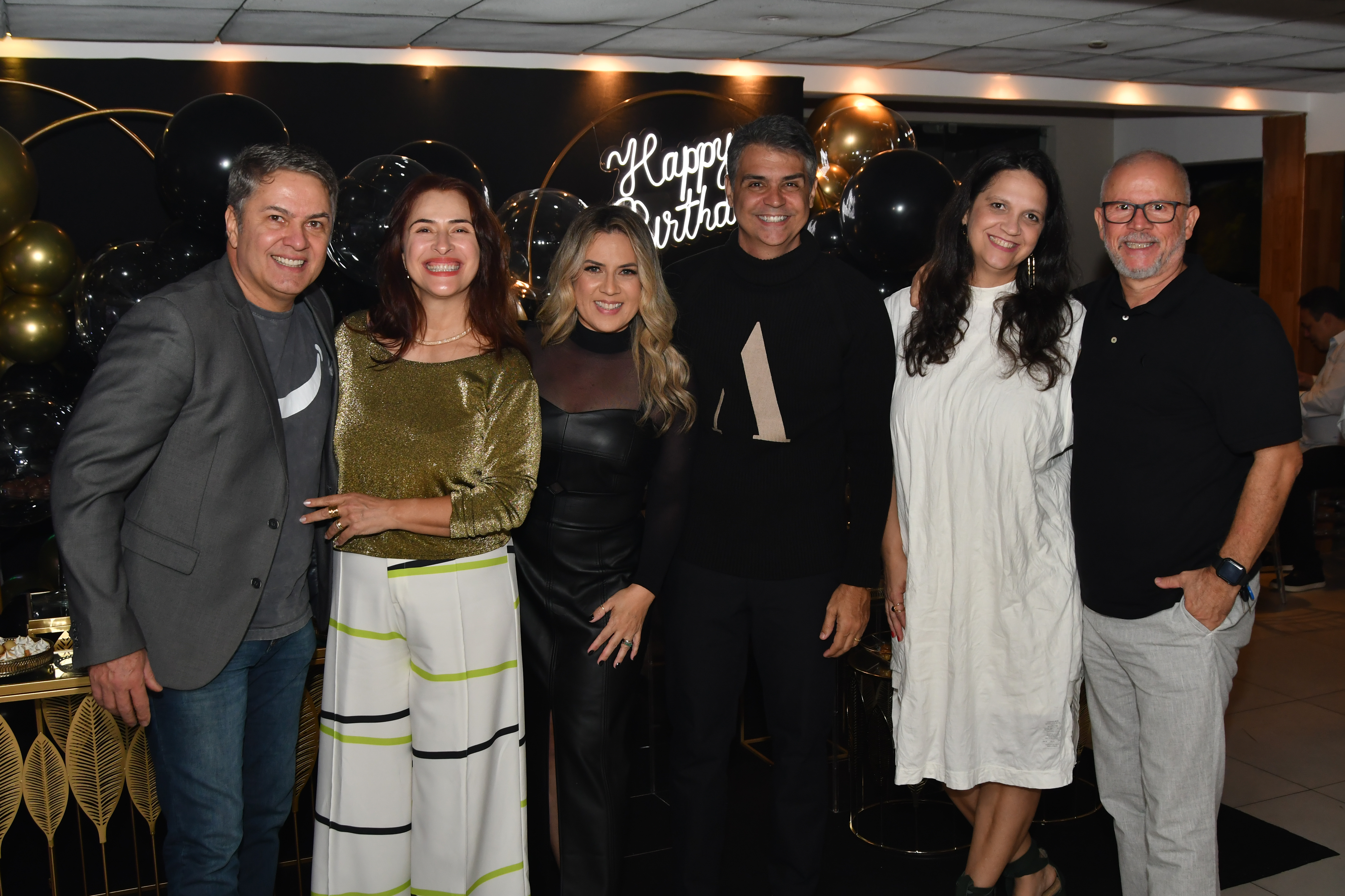 HZ | Pierre Almeida celebra 50 anos com festa em Vitória; veja fotos ...