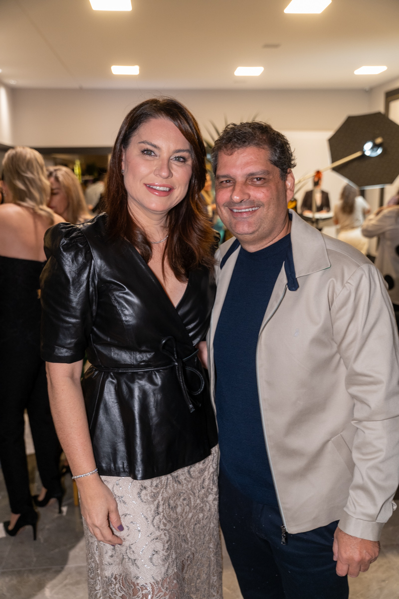 HZ | Fenômeno da internet, Cíntia Chagas dá dicas de oratória em ...