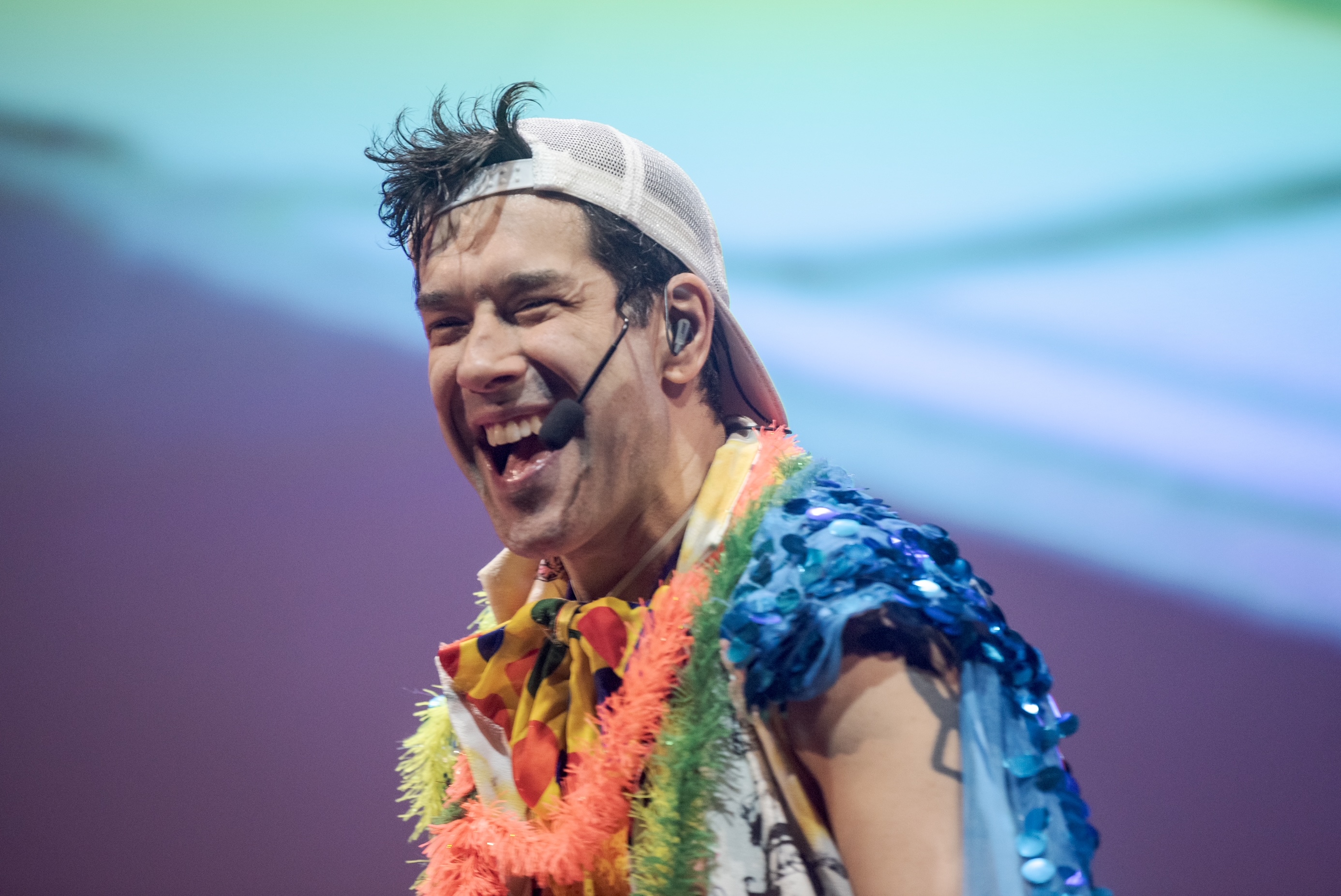 HZ | Ator de 'Malhação' revive os anos 80 em espetáculo no Teatro da ...