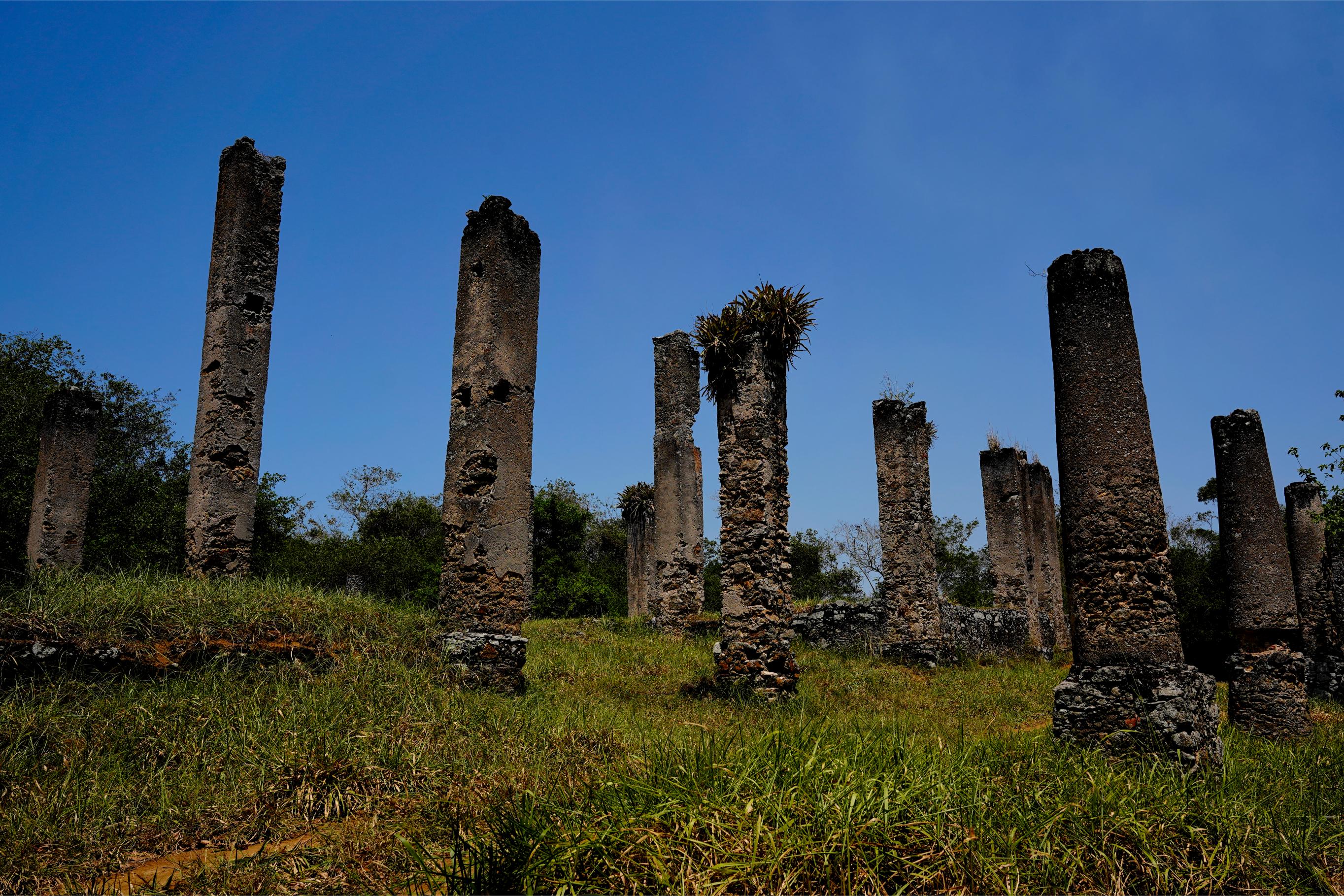 Ruínas do Rio Salinas escondem mistérios em Anchieta, Sul do ES | A Gazeta