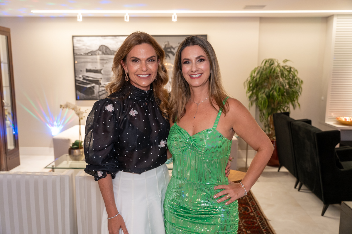 HZ | Sabrina Fajardo celebra 50 anos em noite 'only for girls' em ...