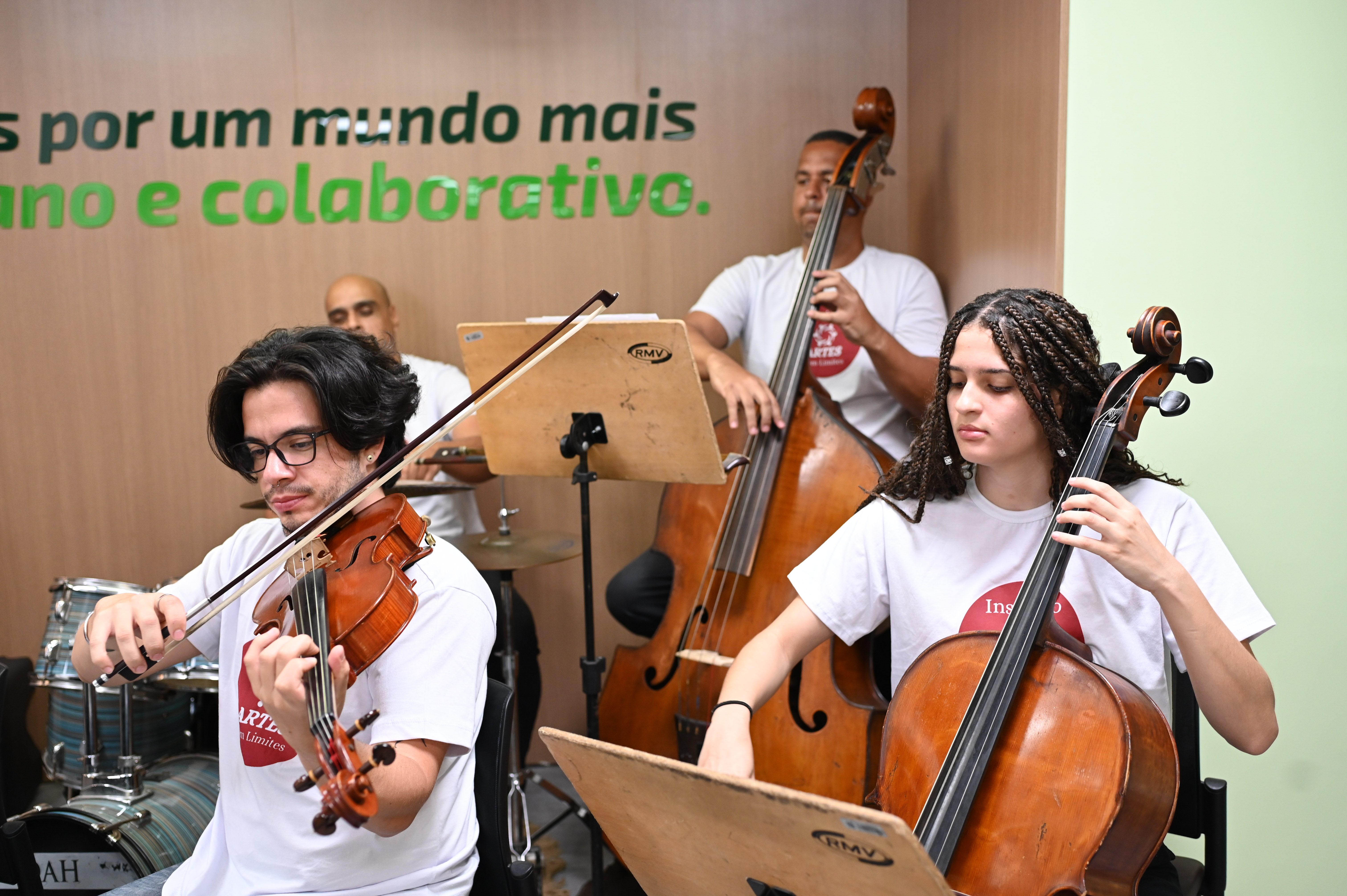 Sicredi inaugura nova agência com coquetel para empresários; veja fotos ...