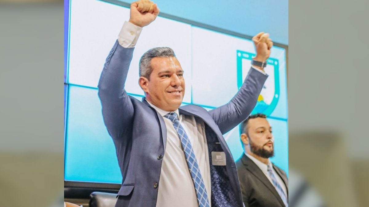 Por maioria dos votos, Saulinho é reconduzido para presidir a Câmara da ... Por maioria dos votos, Saulinho é reconduzido para presidir a Câmara da ...