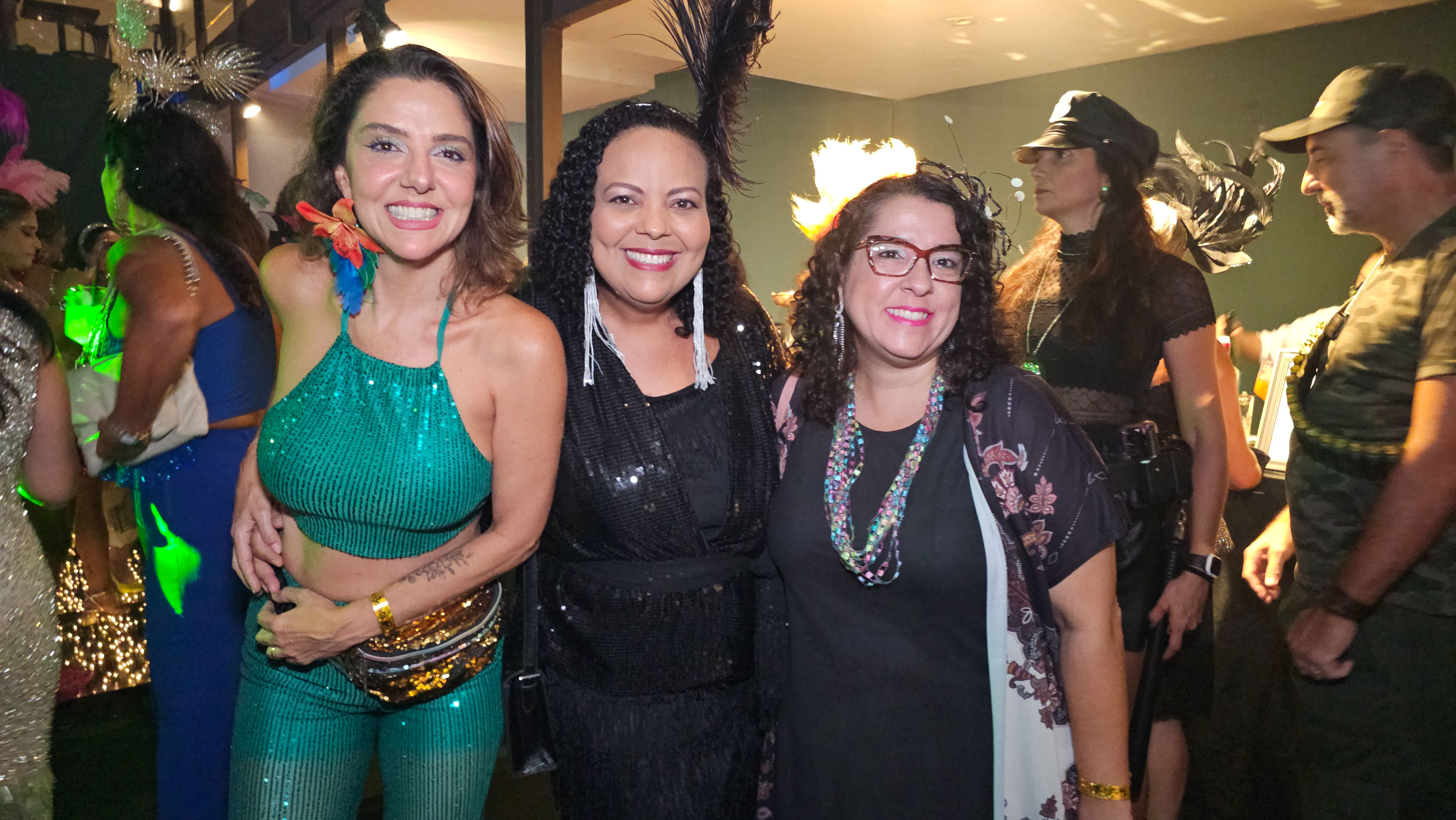 Baile Secreto 2025: show de marchinhas, sambas, axé e luxo em Vitória | HZ | A Gazeta