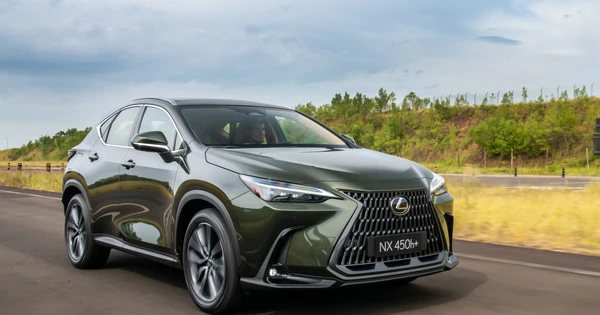 Lexus amplia portfólio no Brasil e lança SUV híbrido plug-in por R$ 457 ...