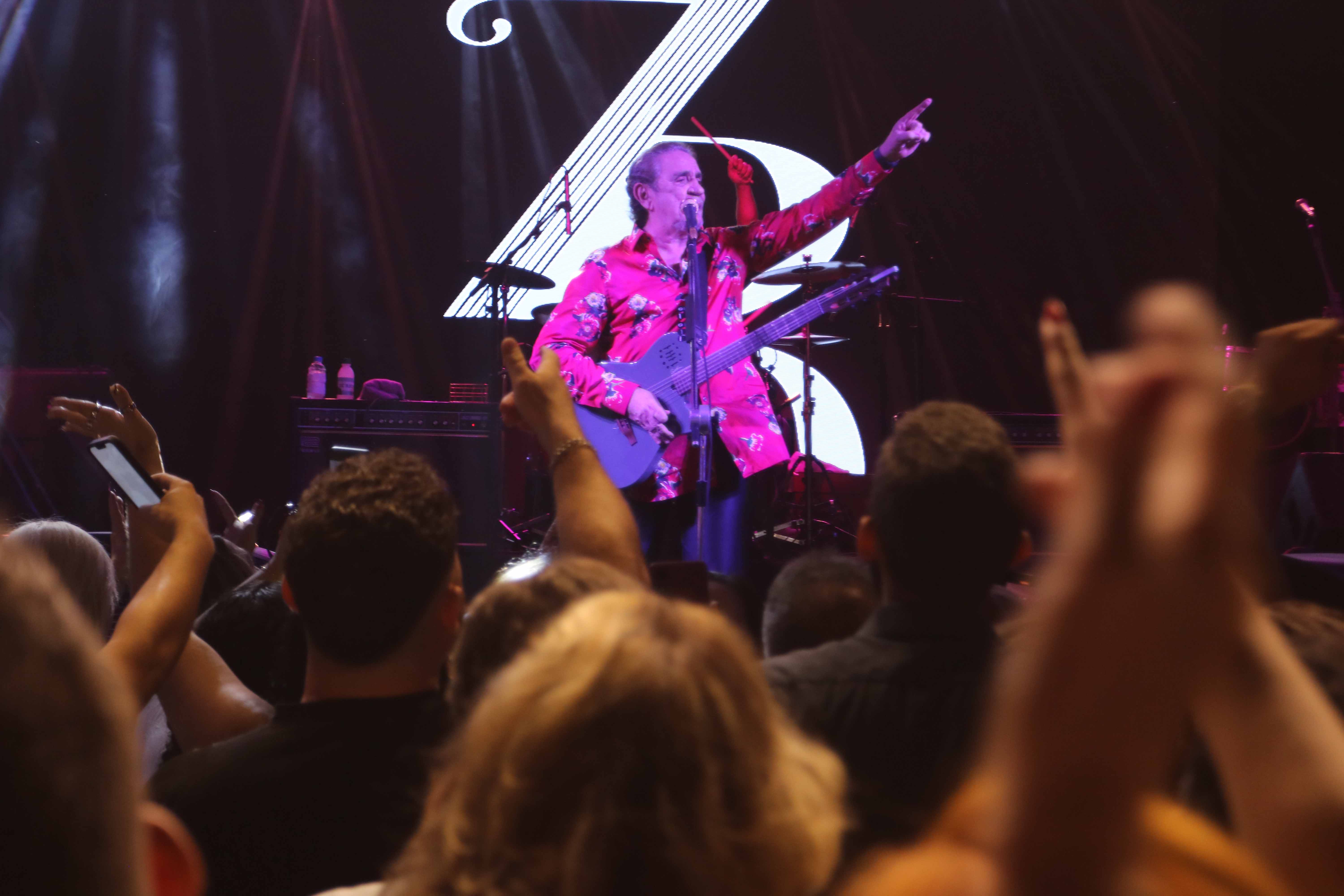 Zé Ramalho canta grandes sucessos em show na Serra; veja fotos | HZ | A ...