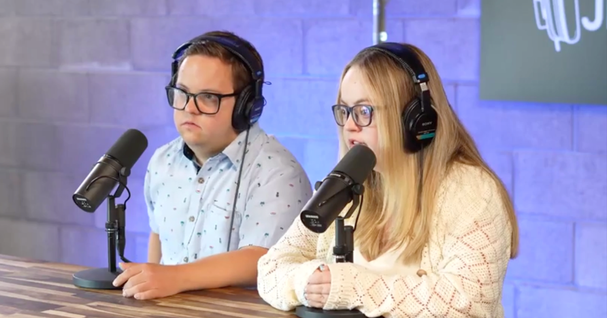 Como a inteligência artificial é usada para criar deepfakes com síndrome de Down em conteúdo ...